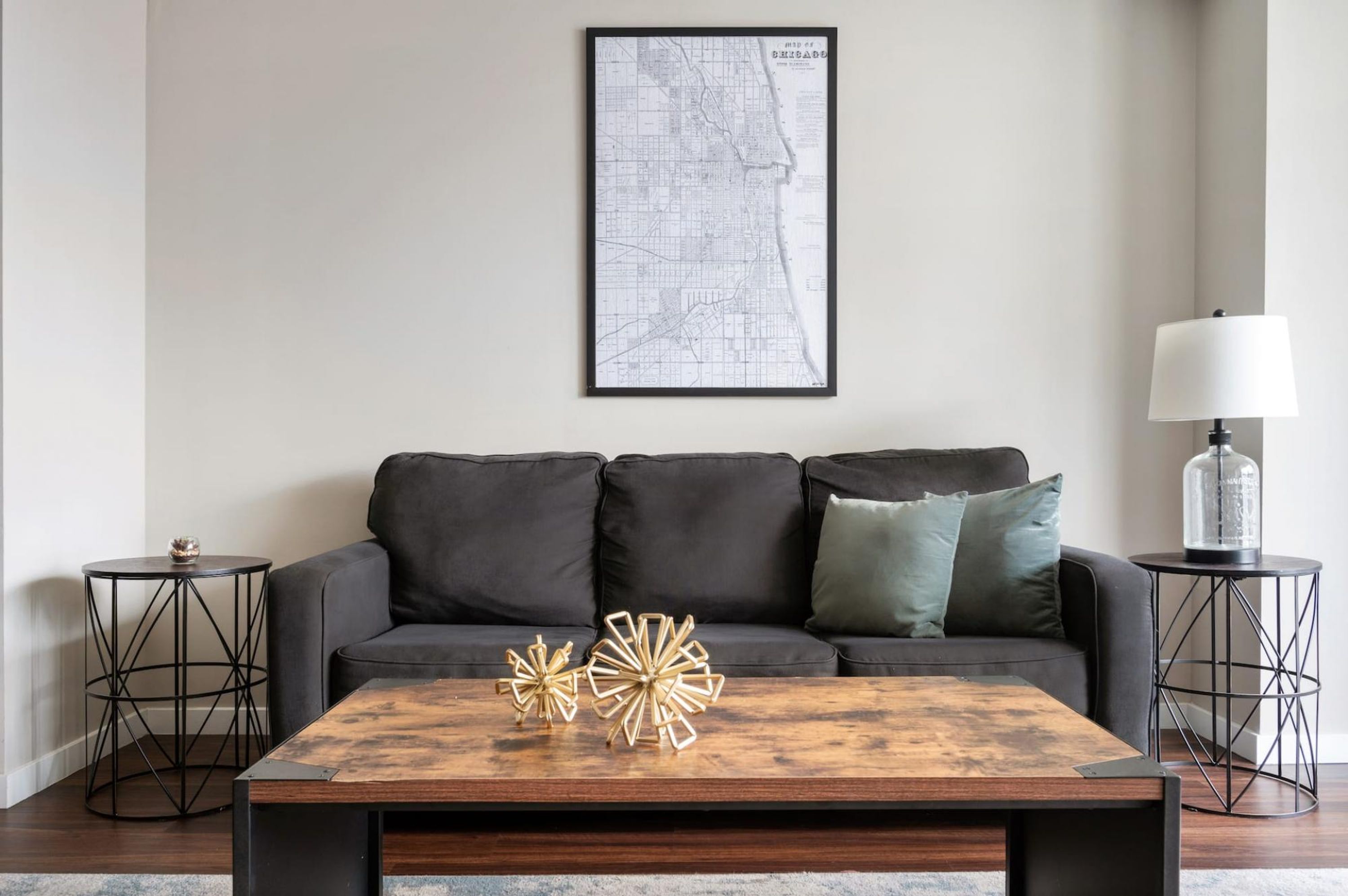 Chicago | Comfy Studio River North Apartment - Skokie, IL