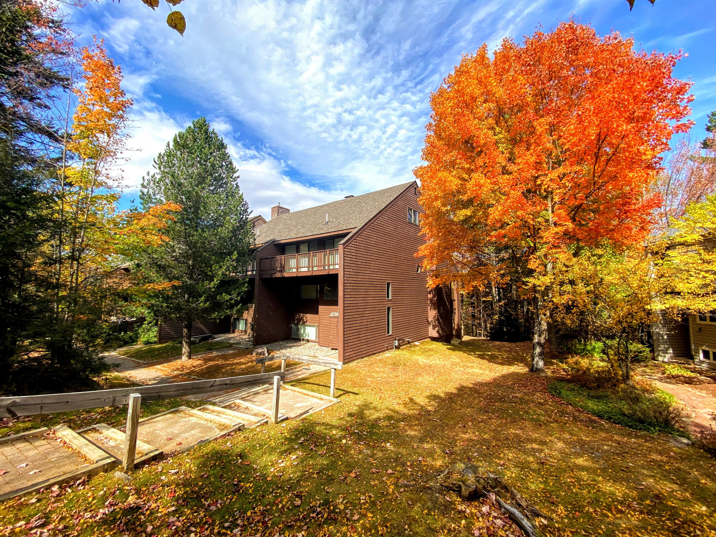 A1 Luxury Bretton Woods Ski-in Ski-out Townhome Next To Beginner Ski Area Fast Wifi Keyless Entry - Santa's Village, Jefferson