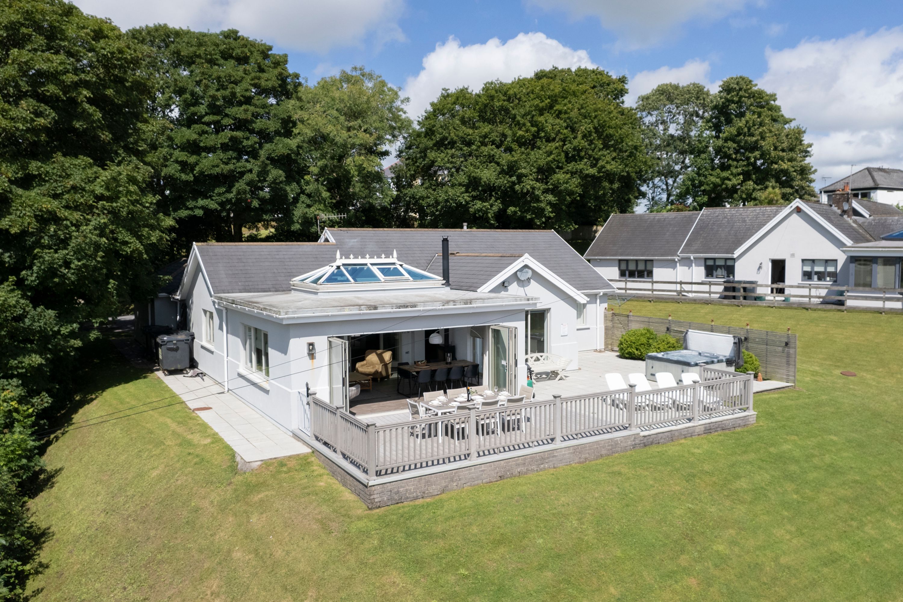 Amber Cottage - Luxury Cottage, Hot Tub, Sea Views And Log Burner - Saundersfoot