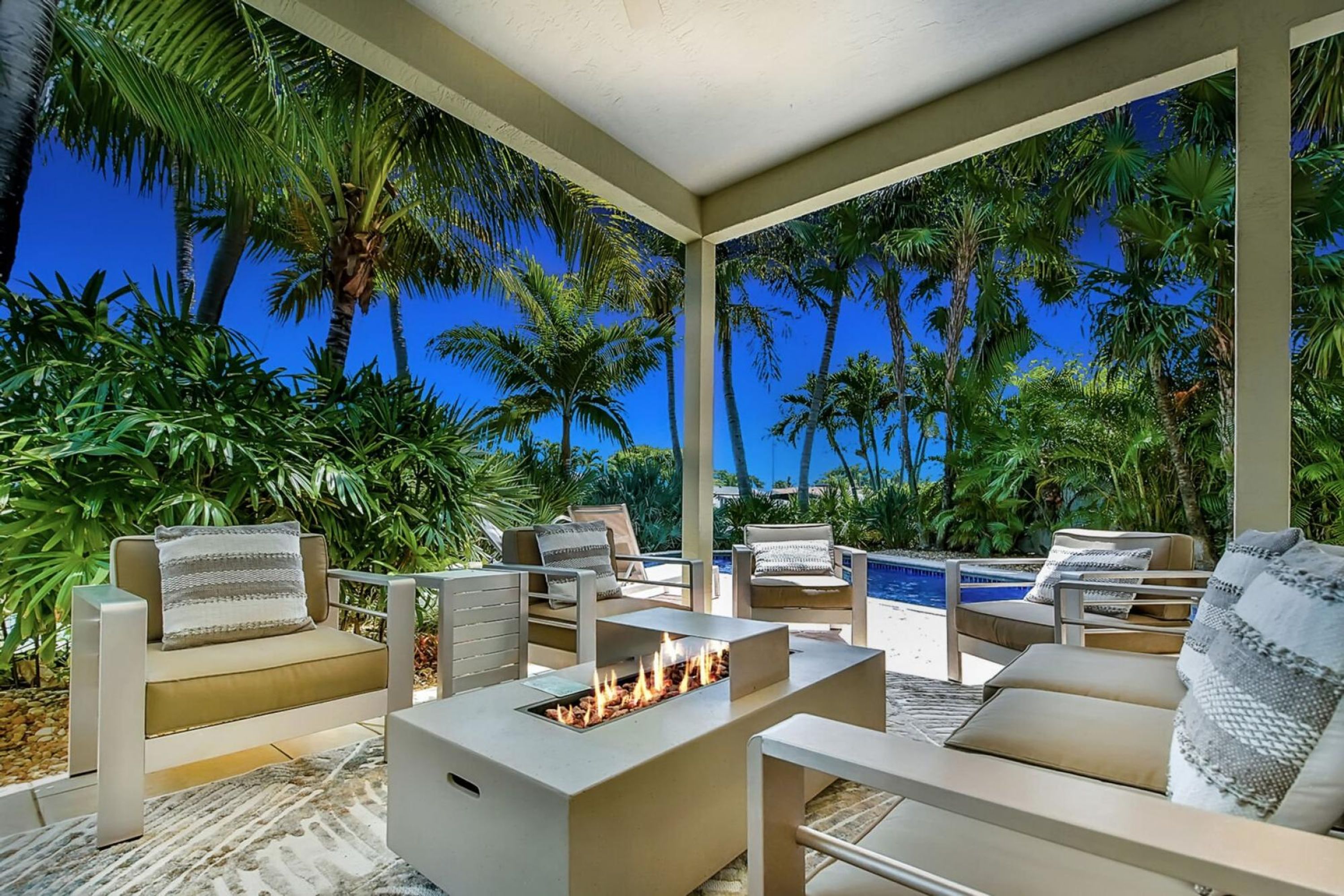 4110, 4 Bed 3 Bath Tropical Waterside Paradise - Boca Raton, FL