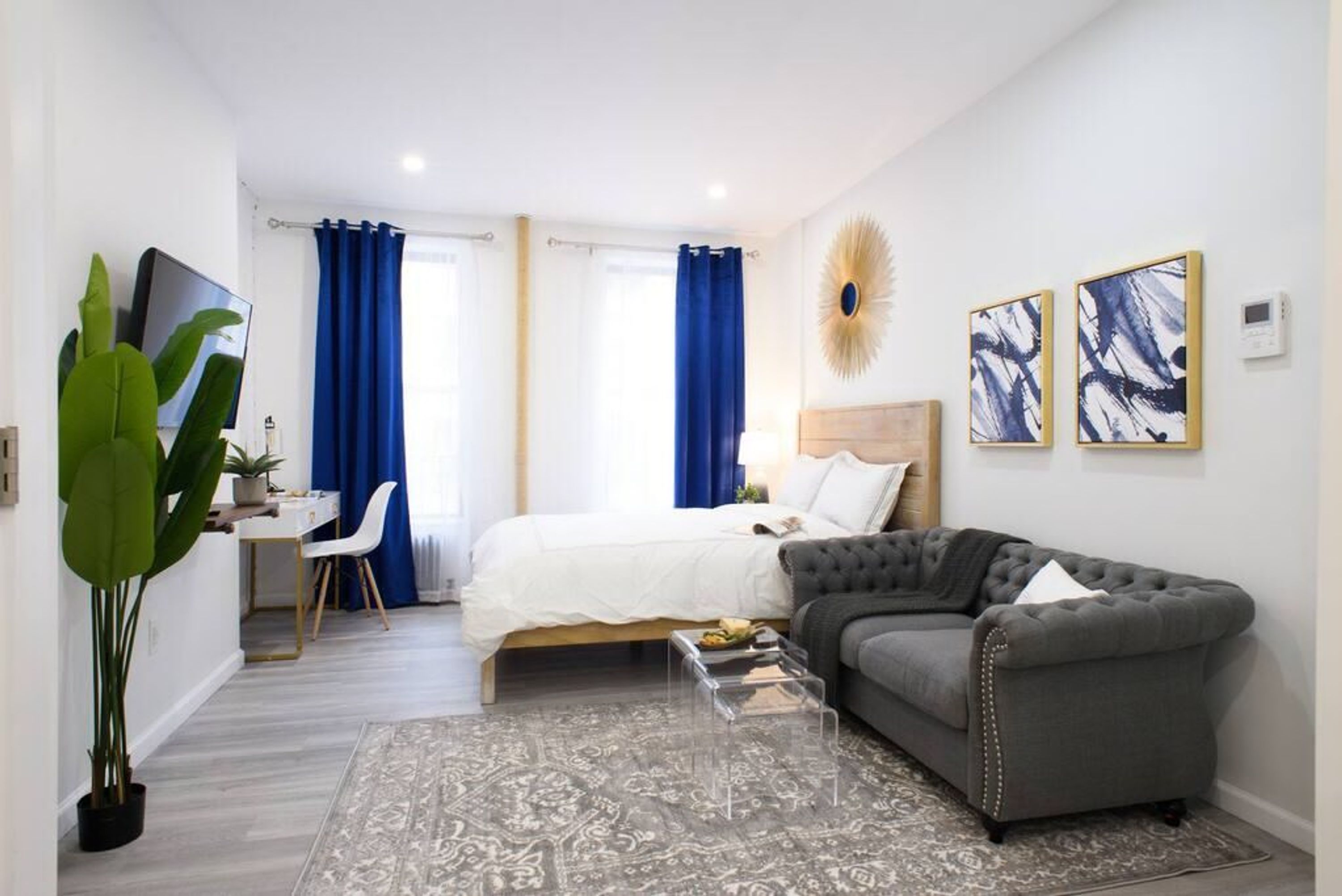 240-12  Brand New Studio Prime Location W D - Manhattan, NY