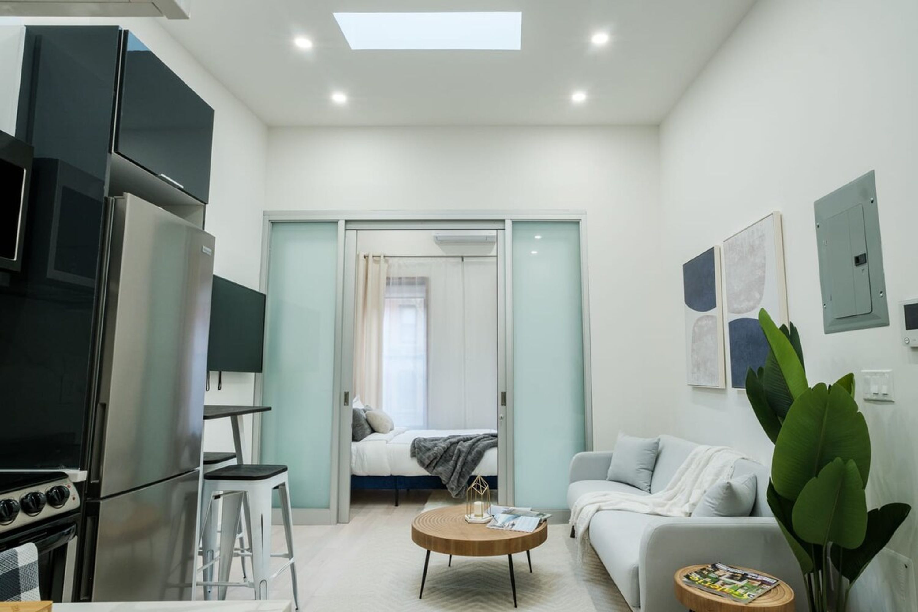 317-4b New 1 Br Prime Upper East Wd Walk 2 C Park - New York