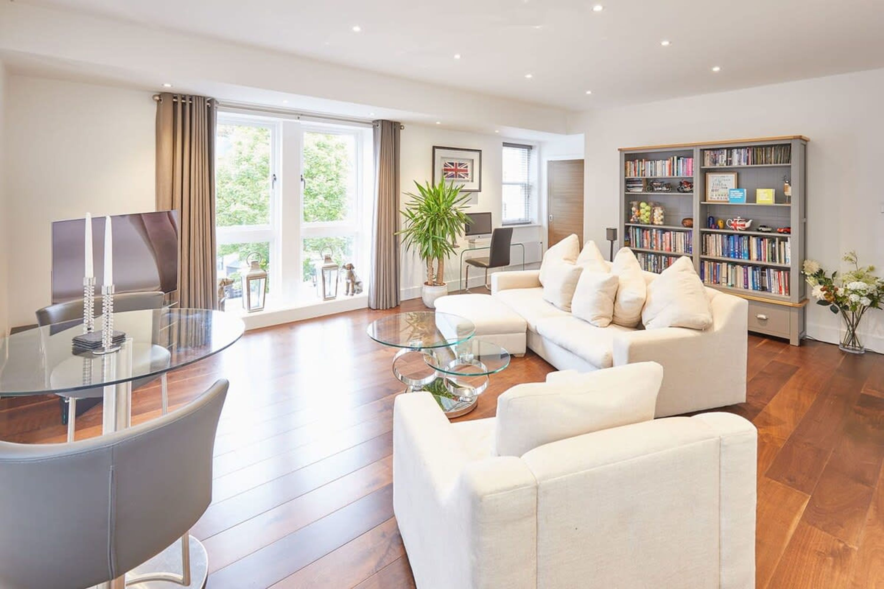 Host   Stay   One Love - Harrogate