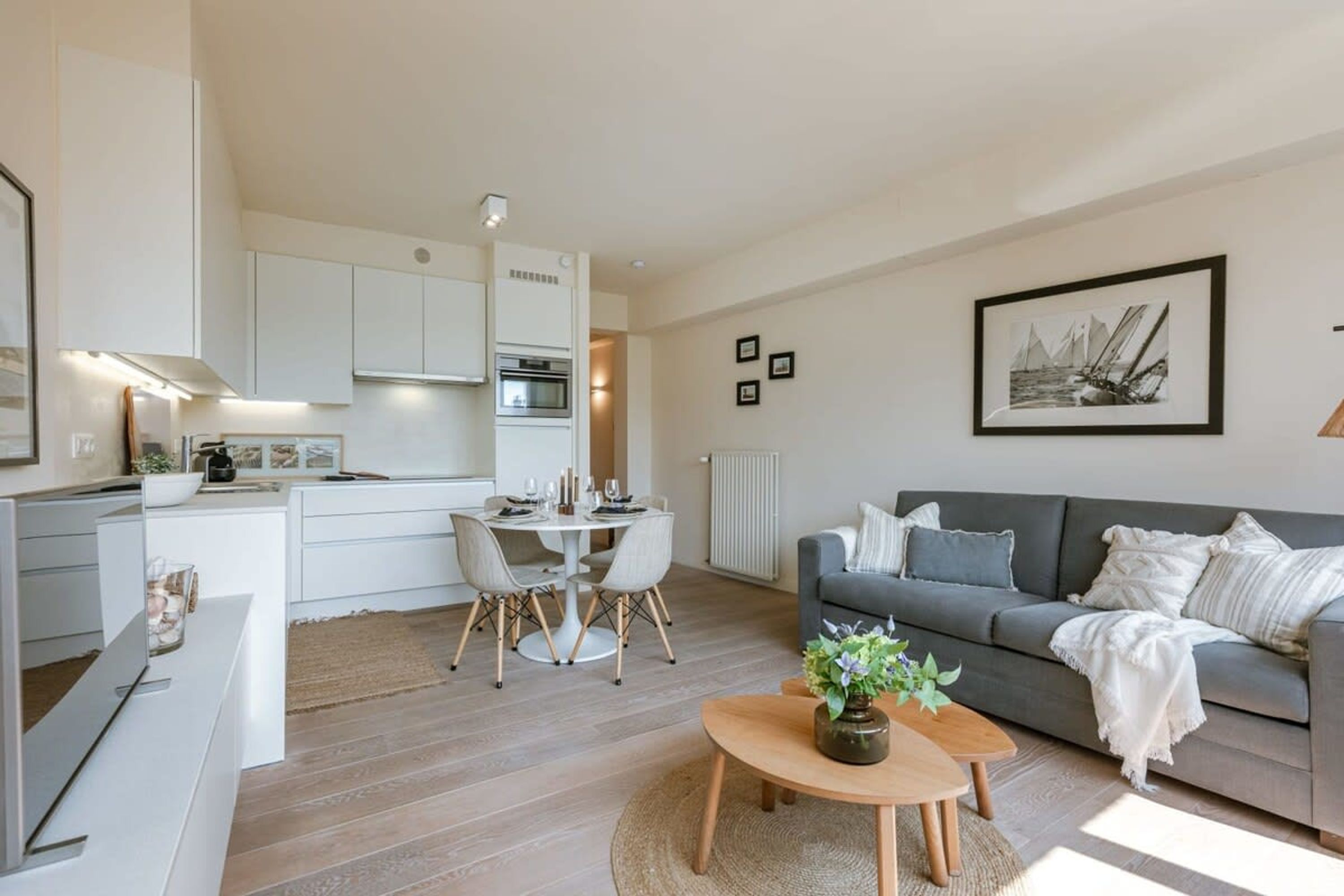 Luxurious Knokke Apartment With Ideal Location - Bruges