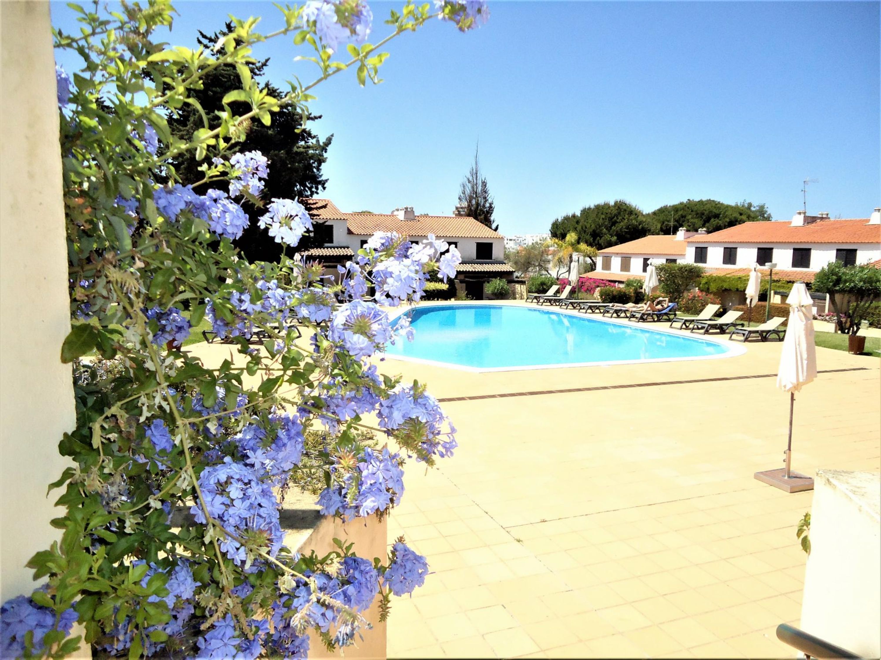 V2 Vilar Jardim Piscina Wifi - Quarteira