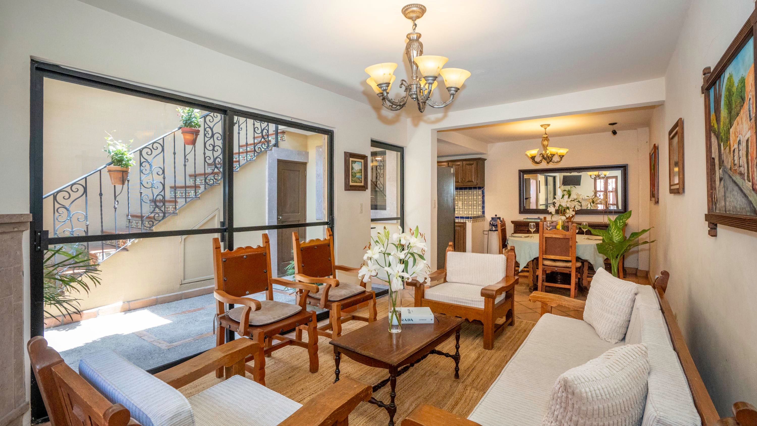 Cozy   Lovely Centro 2br Home With Rooftop Terrace - San Miguel de Allende