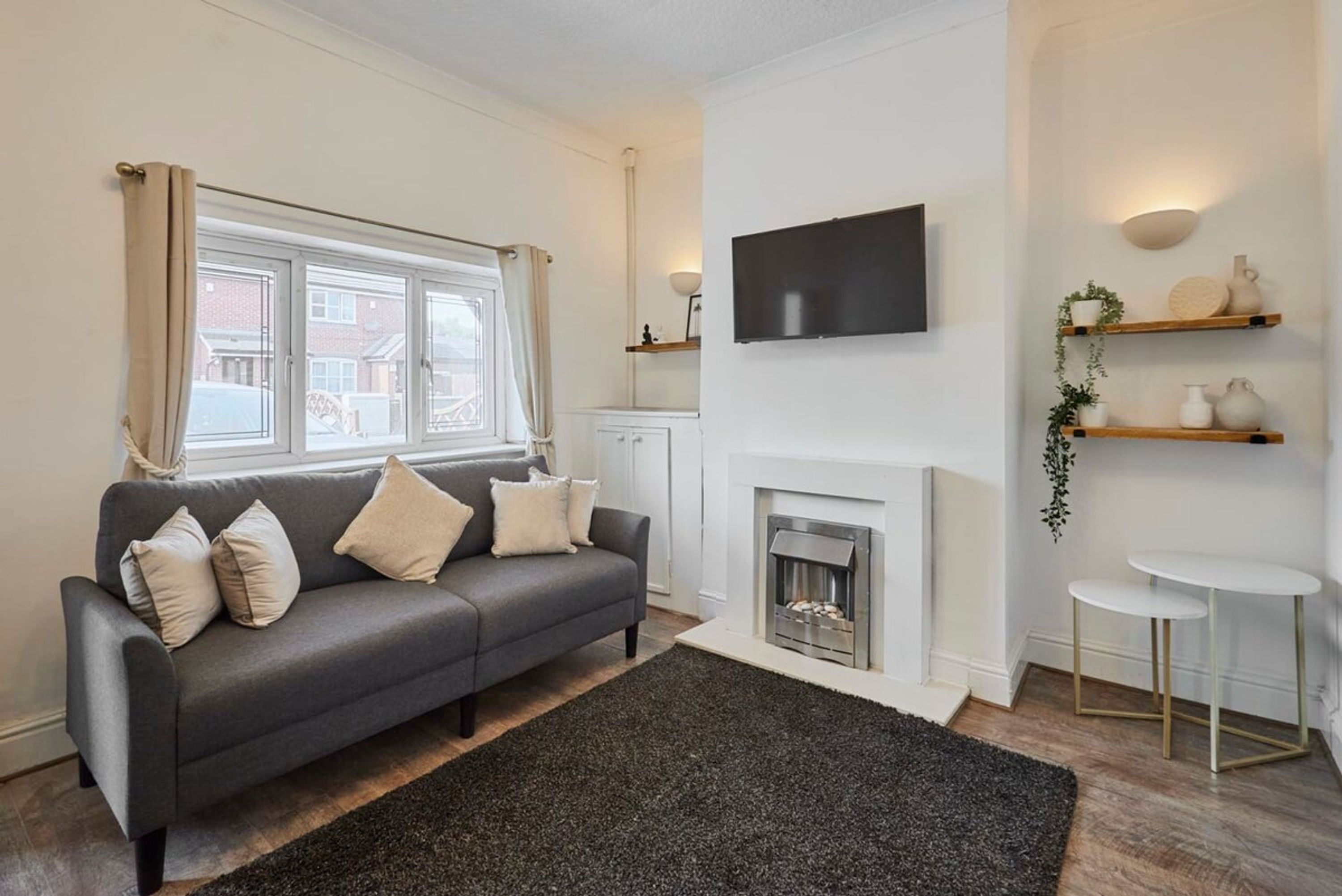 Host   Stay   Church Street - Cheshire