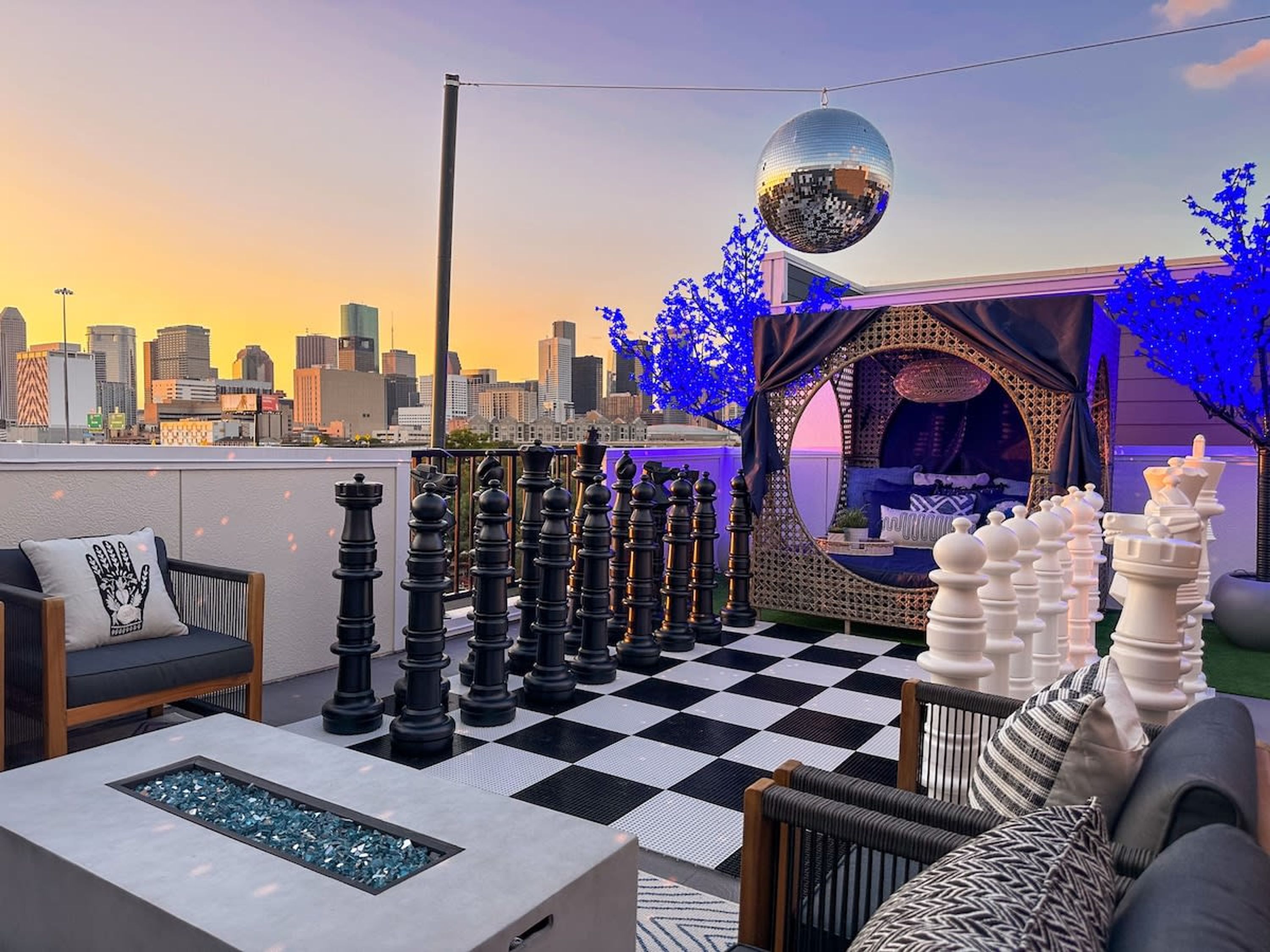 The Oasis Checkmate  Htx Rooftop - Houston, TX