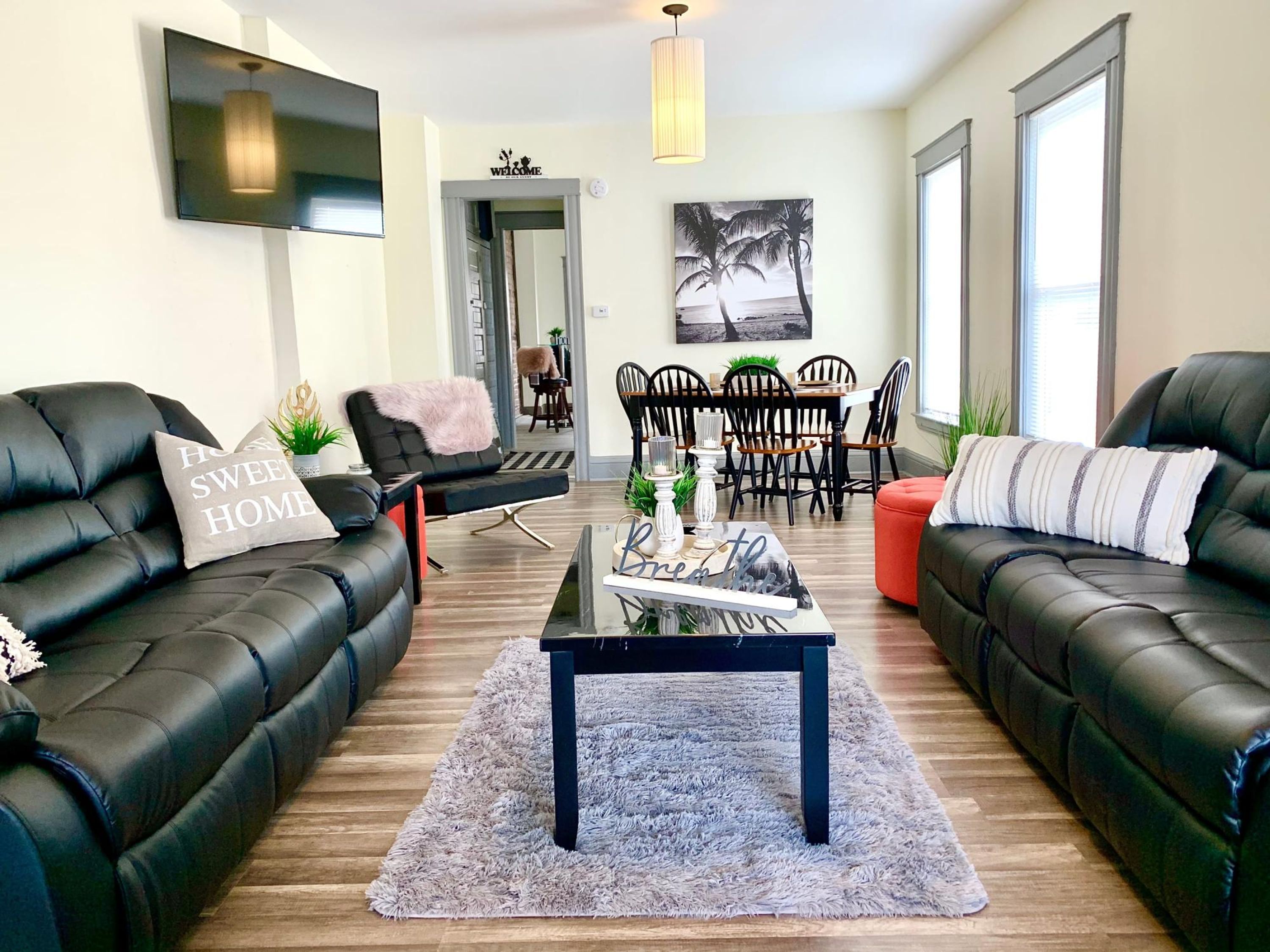 The Blackjack Duplex - Niagara Falls