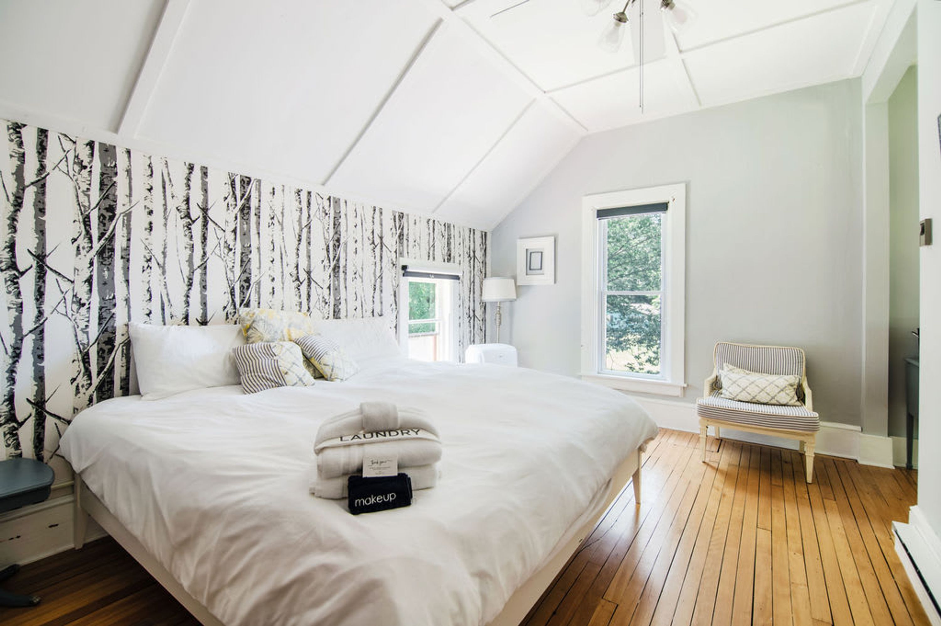 Mahaney Suite   Bw Boutique Hotel - Torch Lake, MI