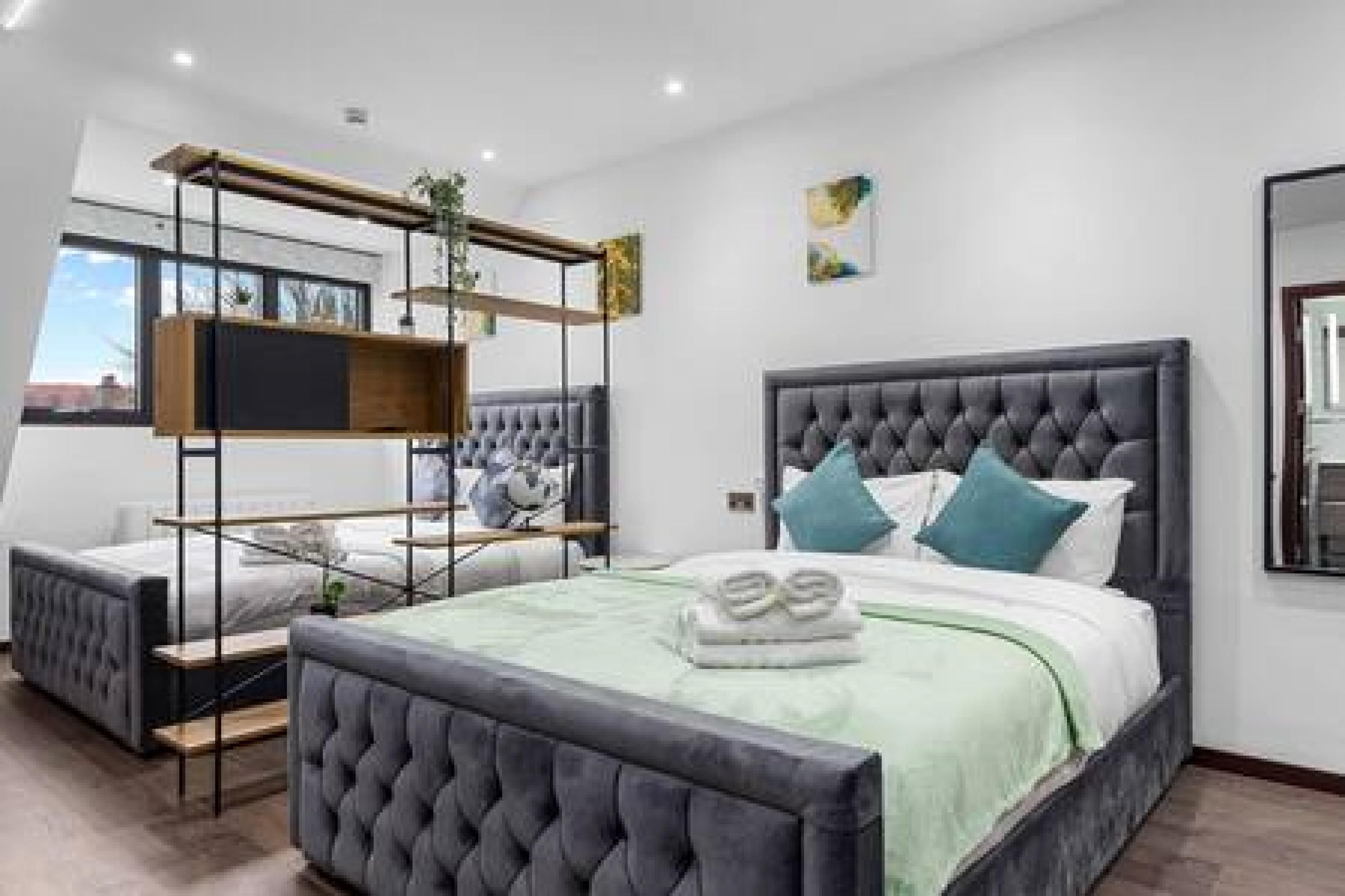 Modern Spacious Suite Sleeps 4 In Central London - Leyton