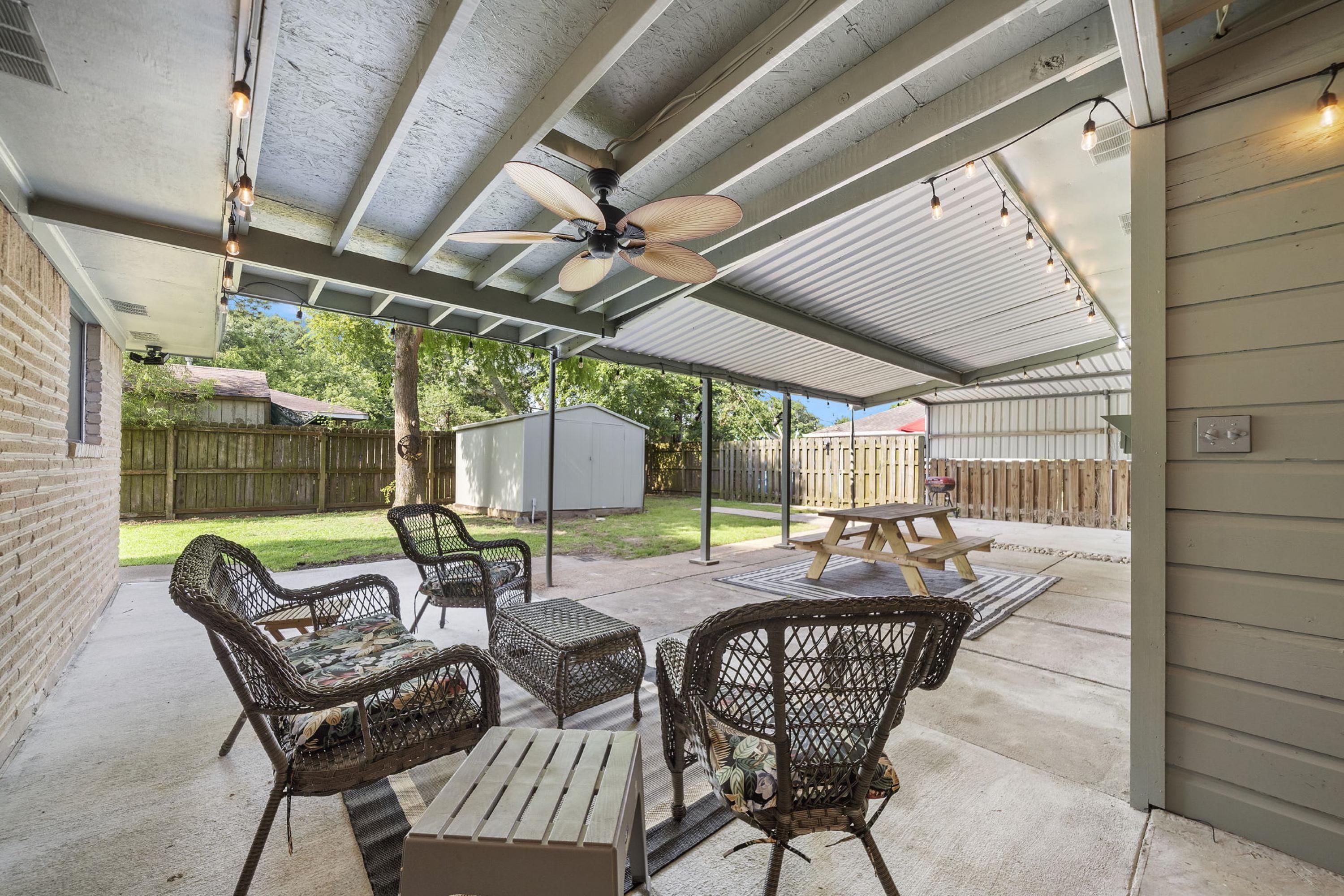 Secluded Home El Jardin Beach High Speed Internet Arcade  Close To Kemah   Nasa   5 Star Super Host - League City, TX
