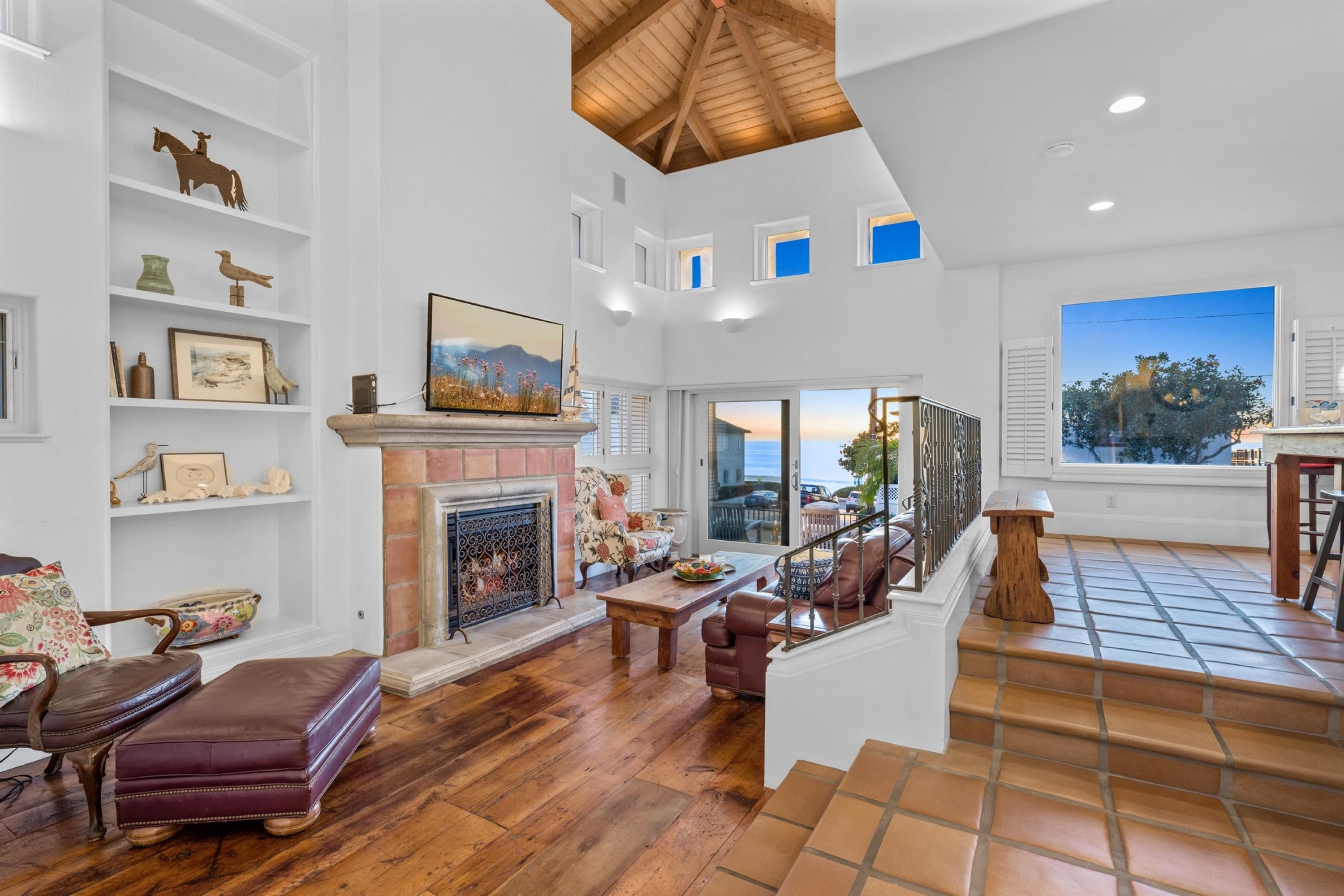 B5332 Spanish Palms at Windansea