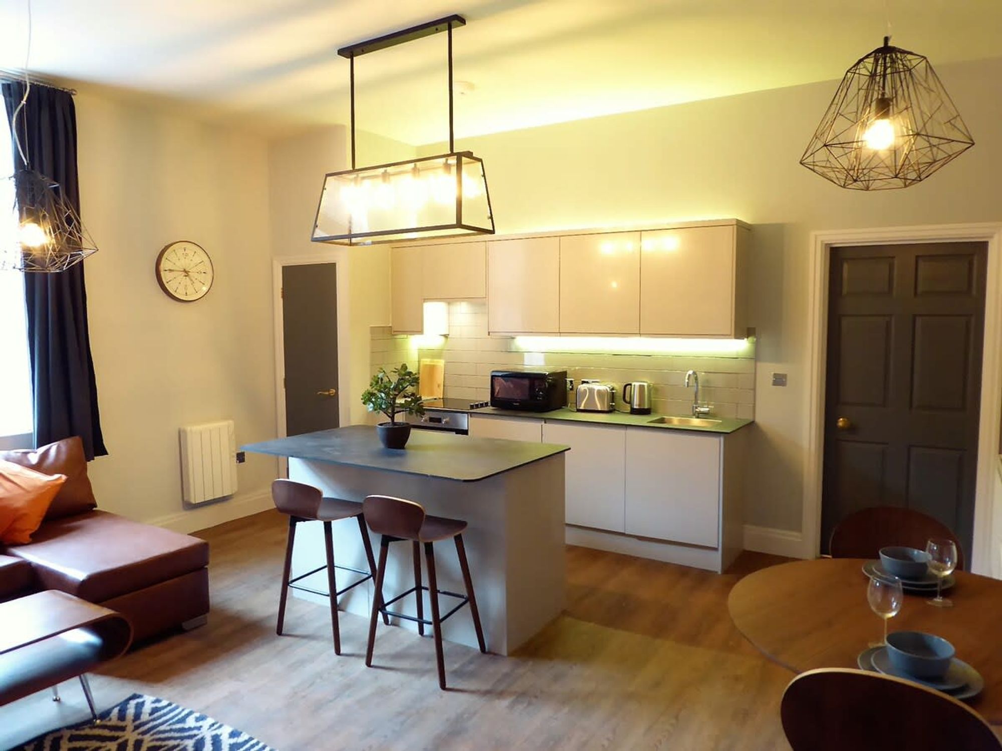 Stay at Claremont The Matcham in Leeds - travelstaytion