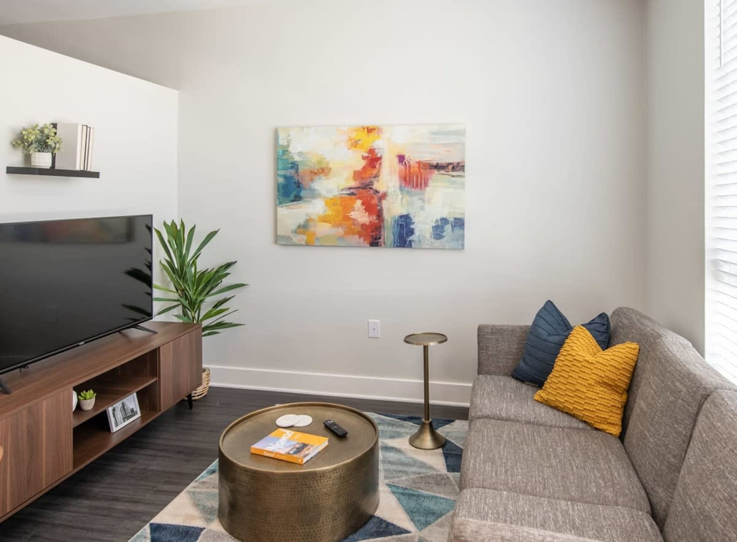 Cozysuites L Prime 1br In Downtown Cincinnati - Cincinnati, OH