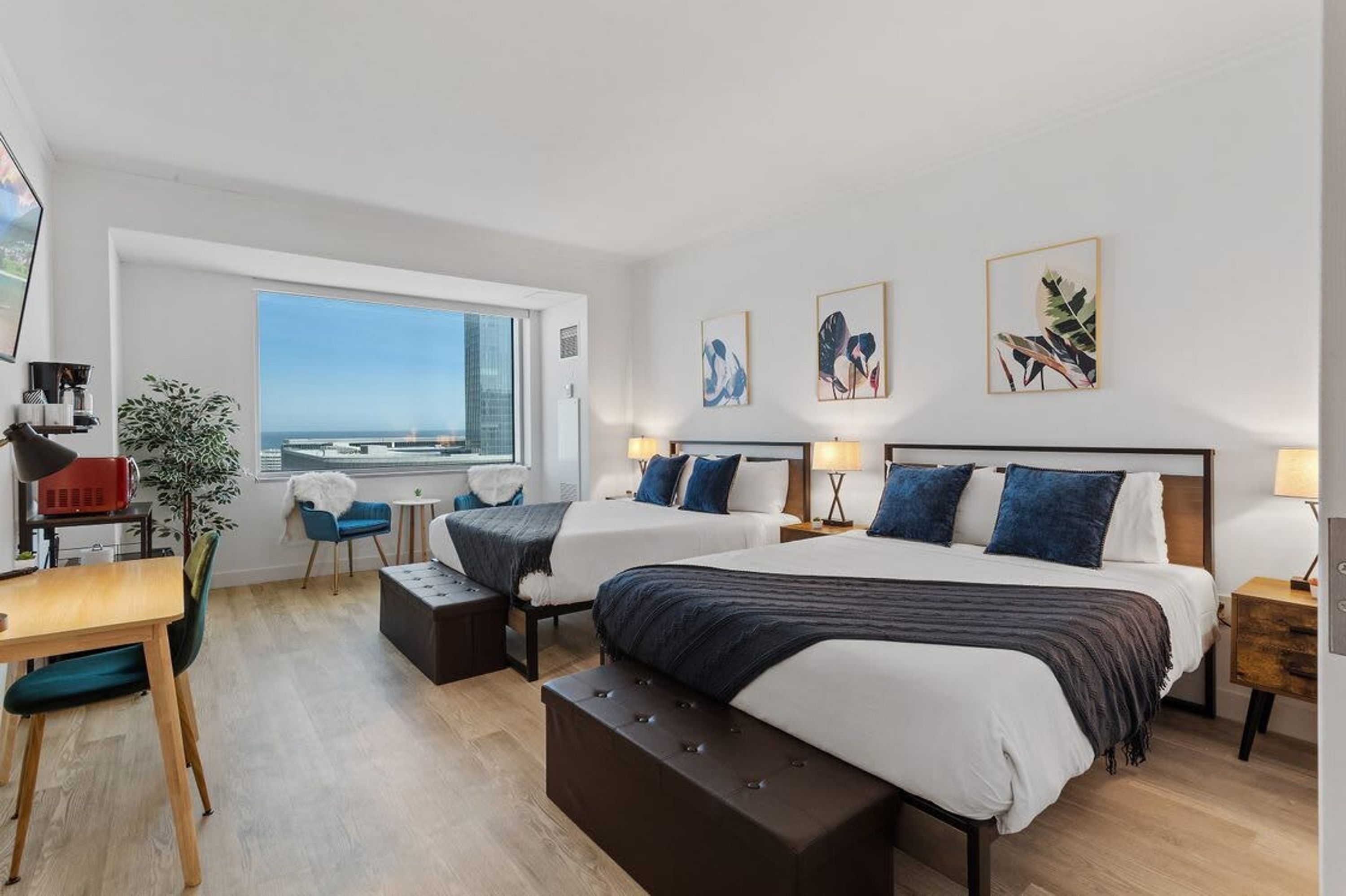Beachfront Double Queen  Cozysuites 44 - Atlantic City, NJ