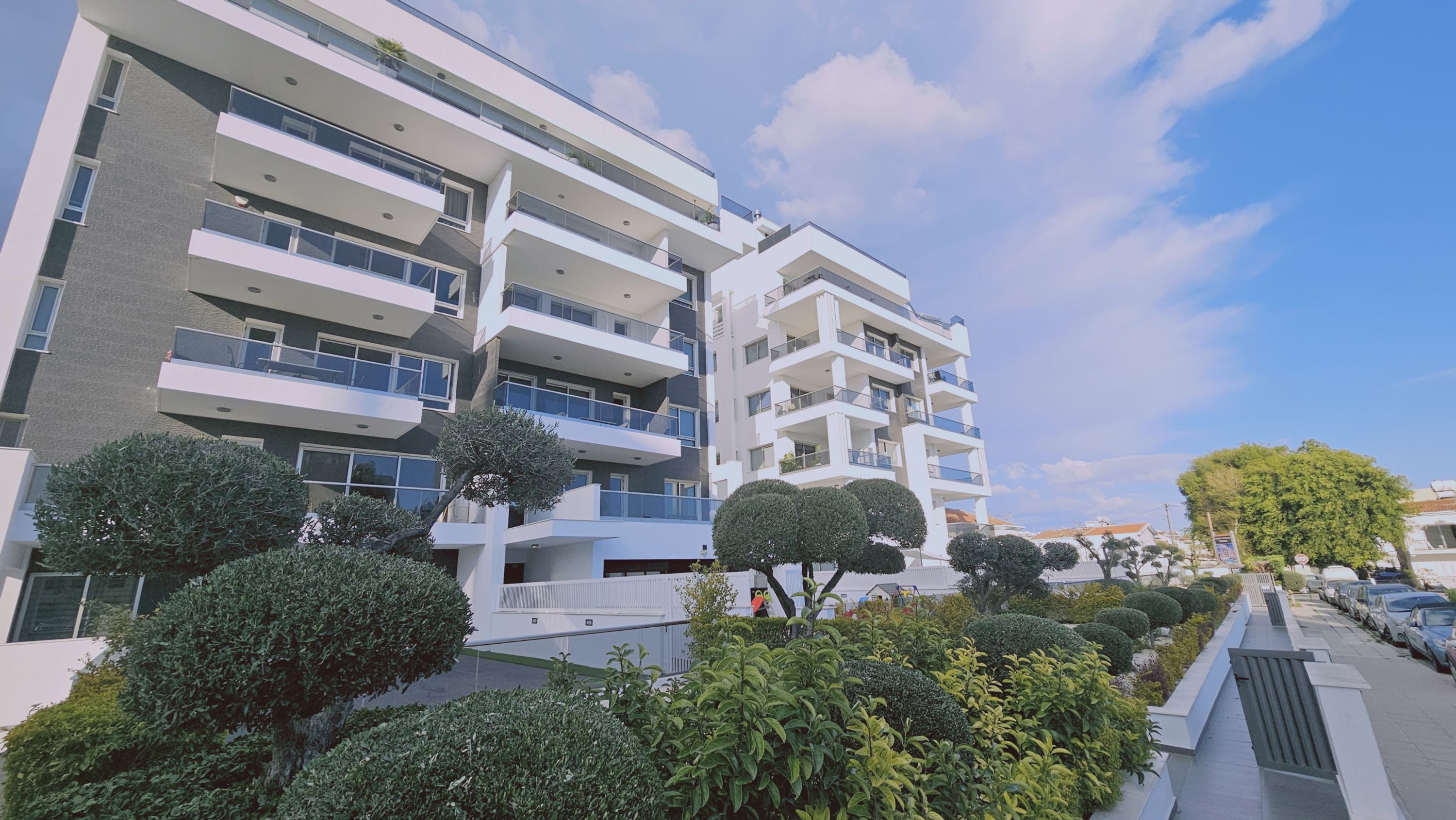 118 Lca - Stay White Petals Apartment - Larnaca