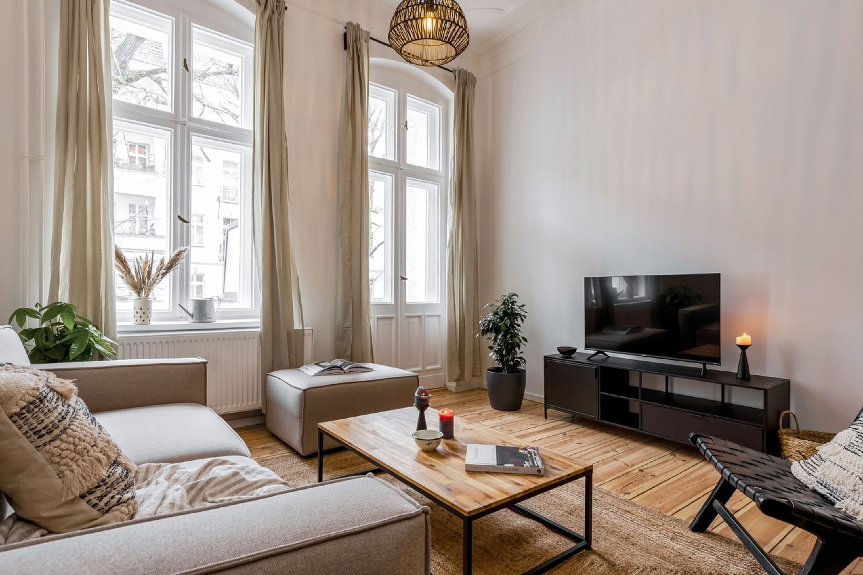 Guzet - 4 Bedrooms In Friedrichshain - Berlin