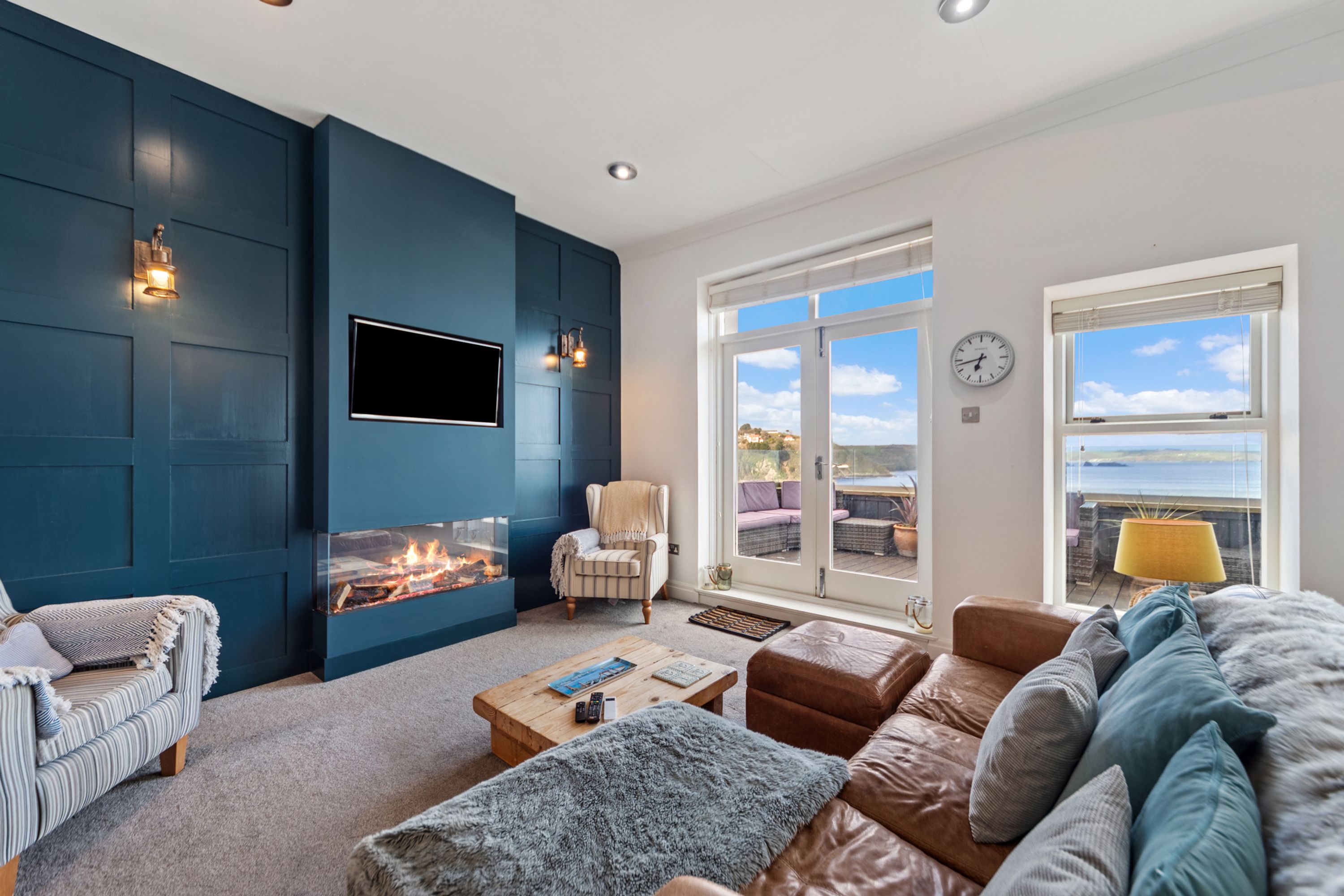 Royal Victoria Court 11 - Sea And Harbour Views - Tenby