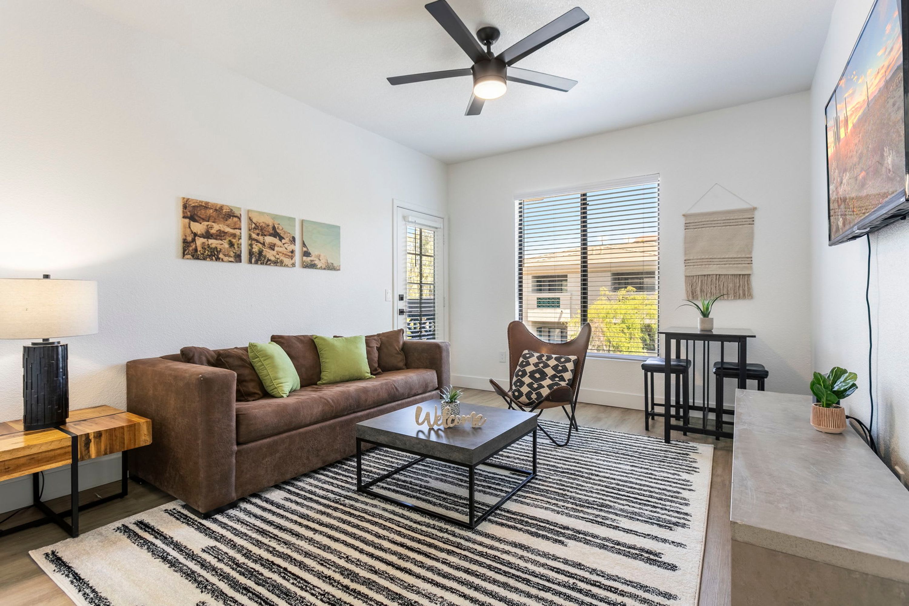 Cozysuites At Kierland Commons With Pool  13 - Cave Creek, AZ