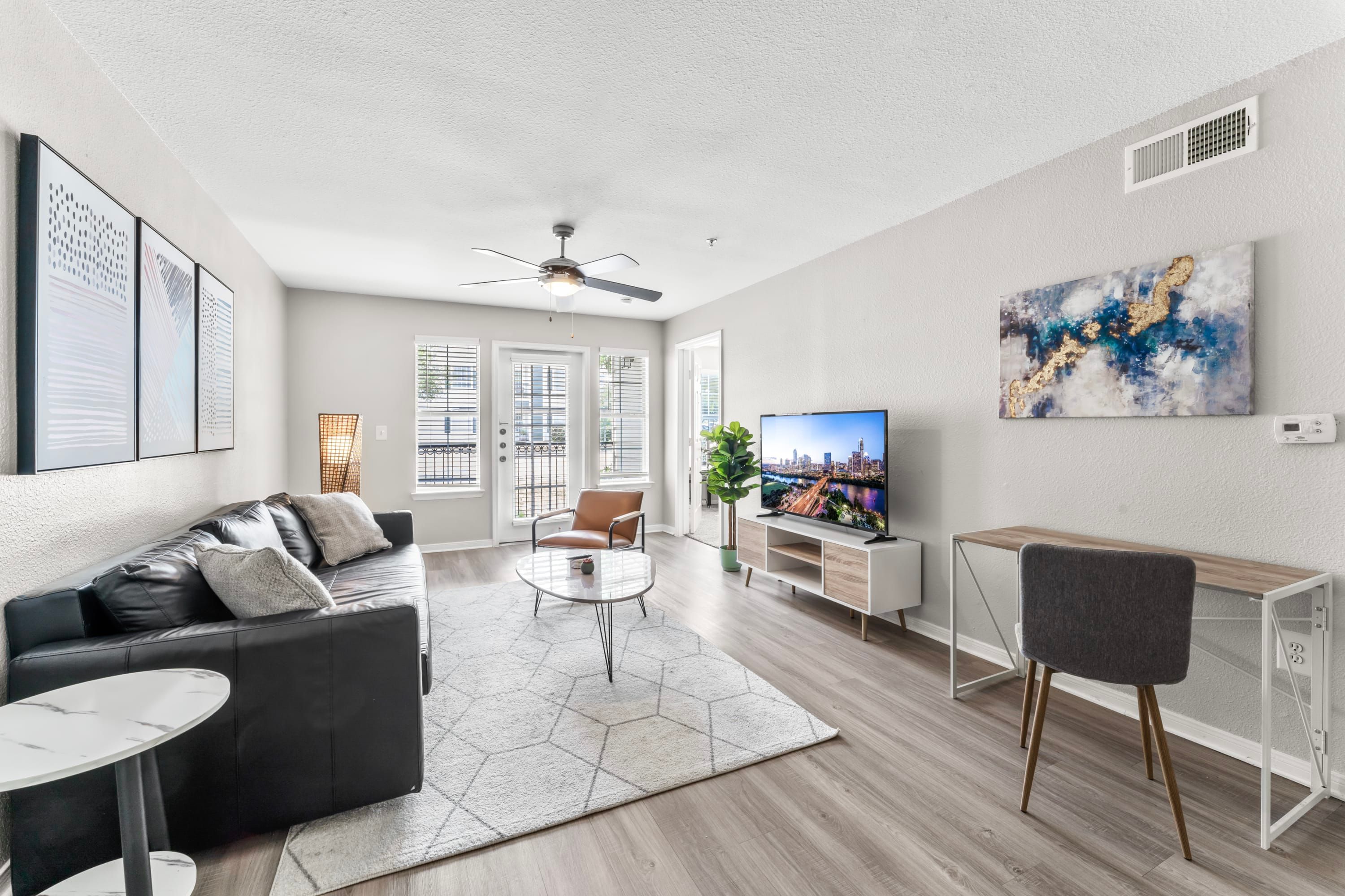 Comfy 2br King Suite W Gym&pool Close To Dt - Austin
