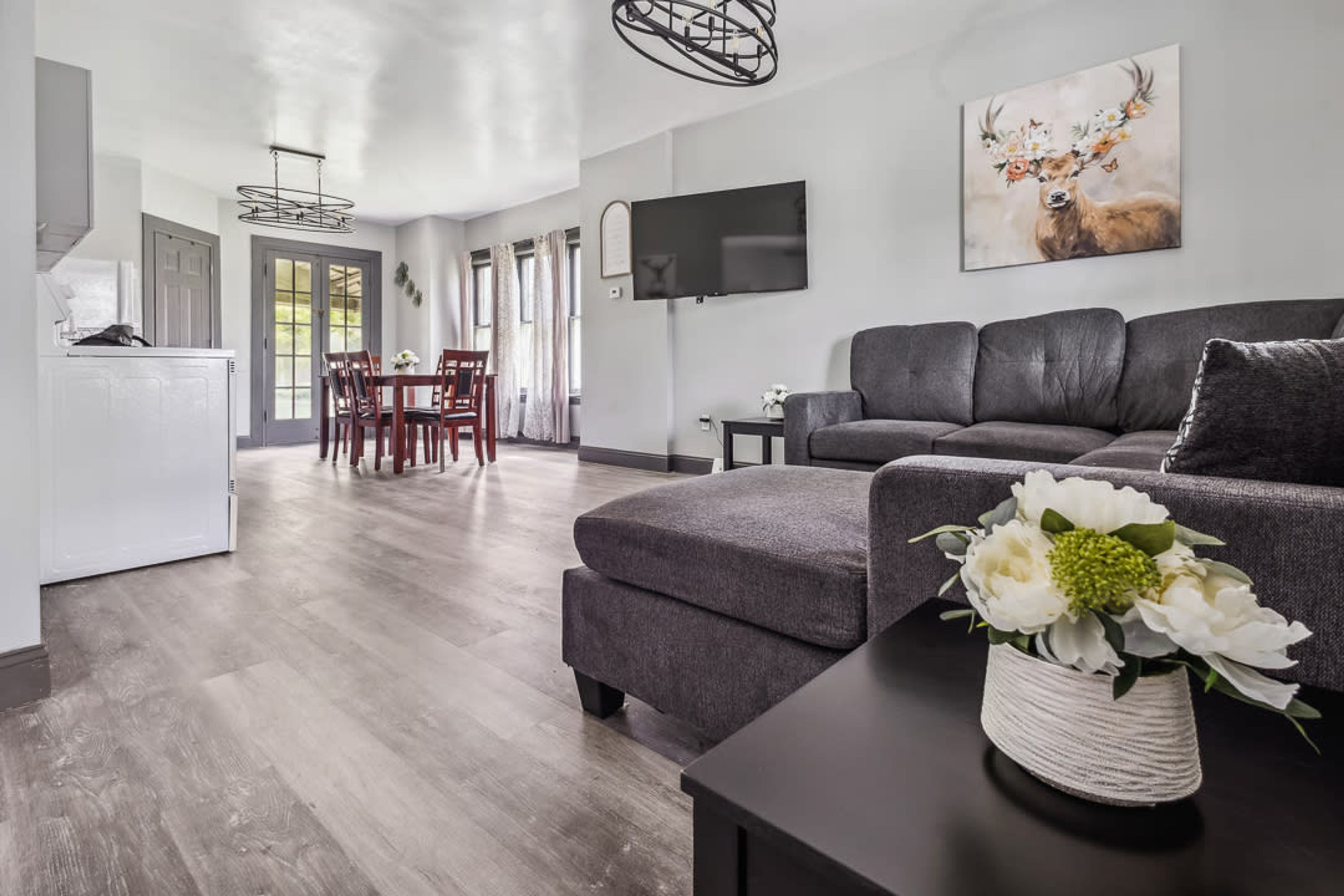 Spacious 5br 2bath Near The Falls   Casino - Niagara Falls, NY