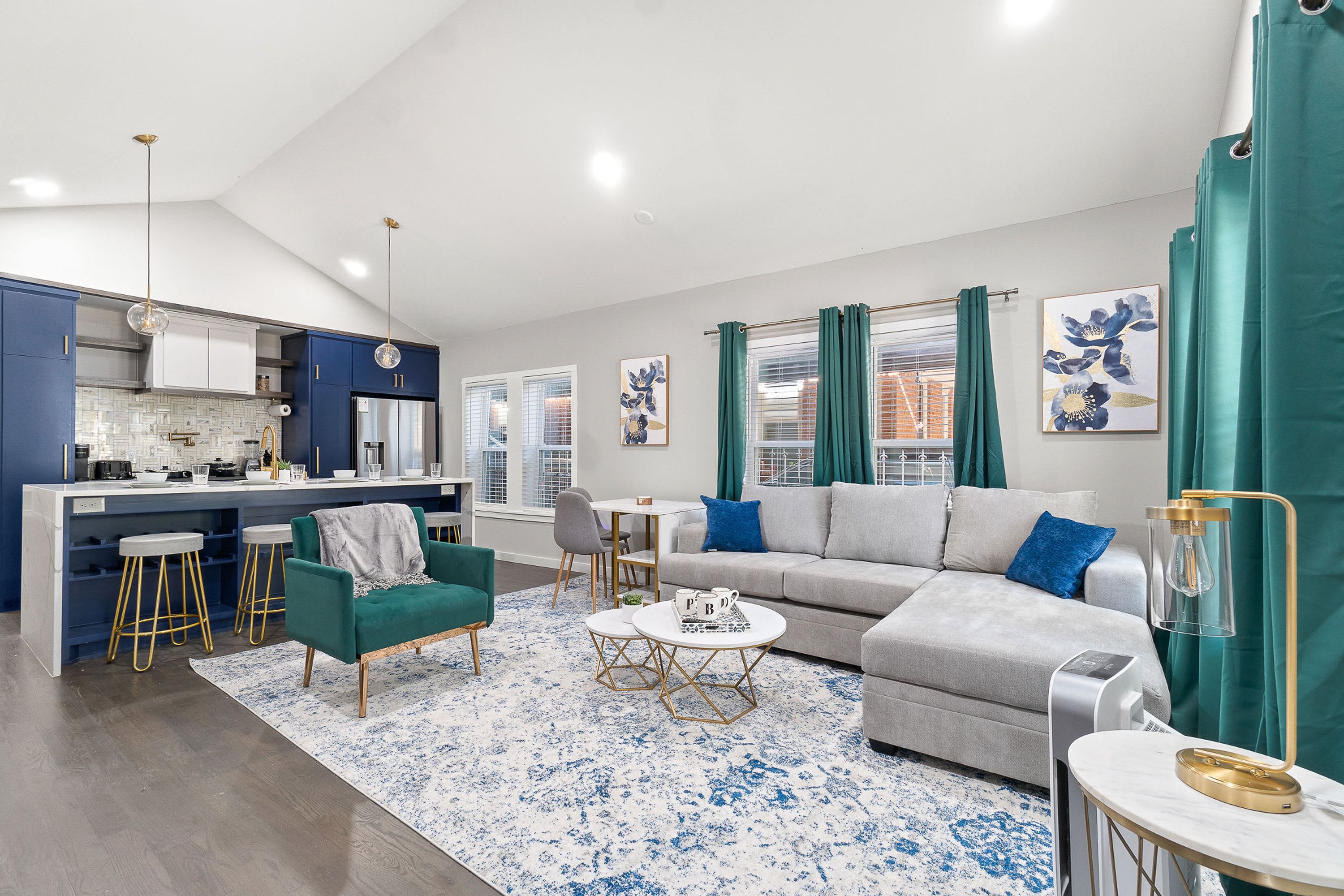 Emerald Indigo House Pet Friendly - Cedar Hill, TX