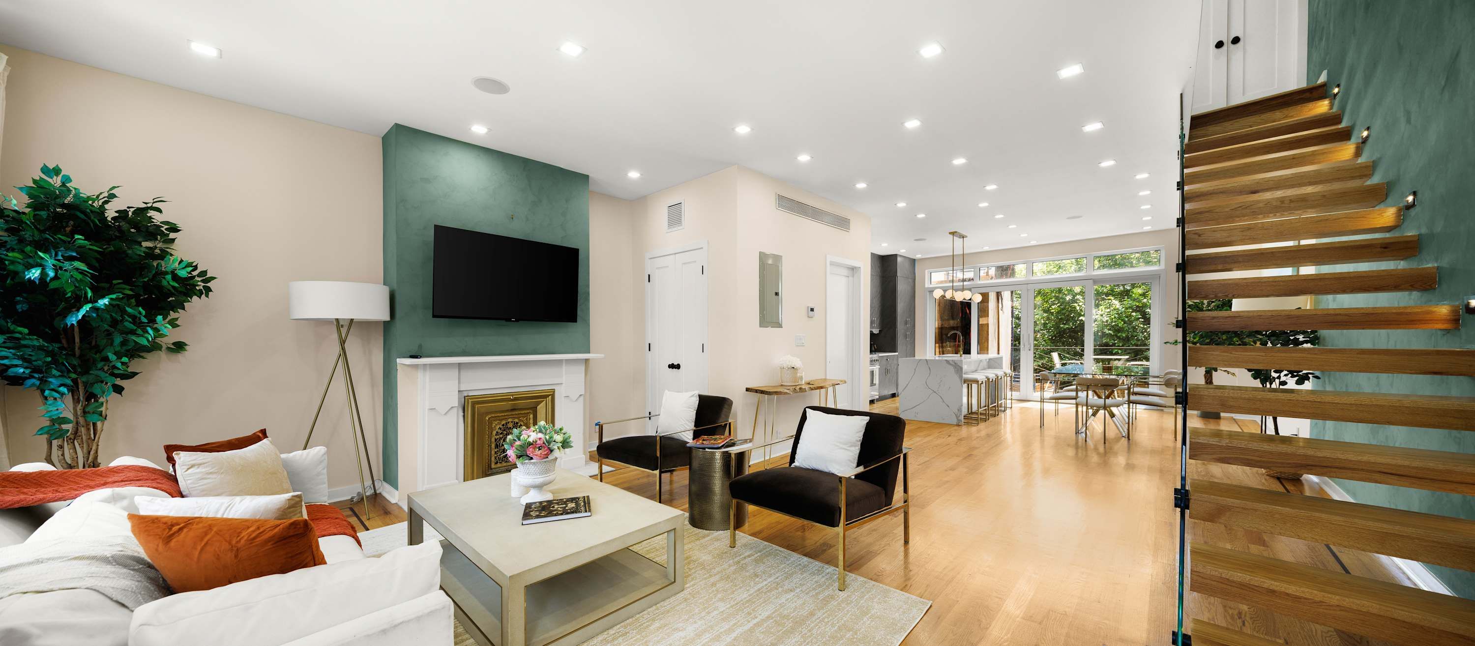 Bushwick Townhouse   3br Duplex With Attic And Backyard - Queens