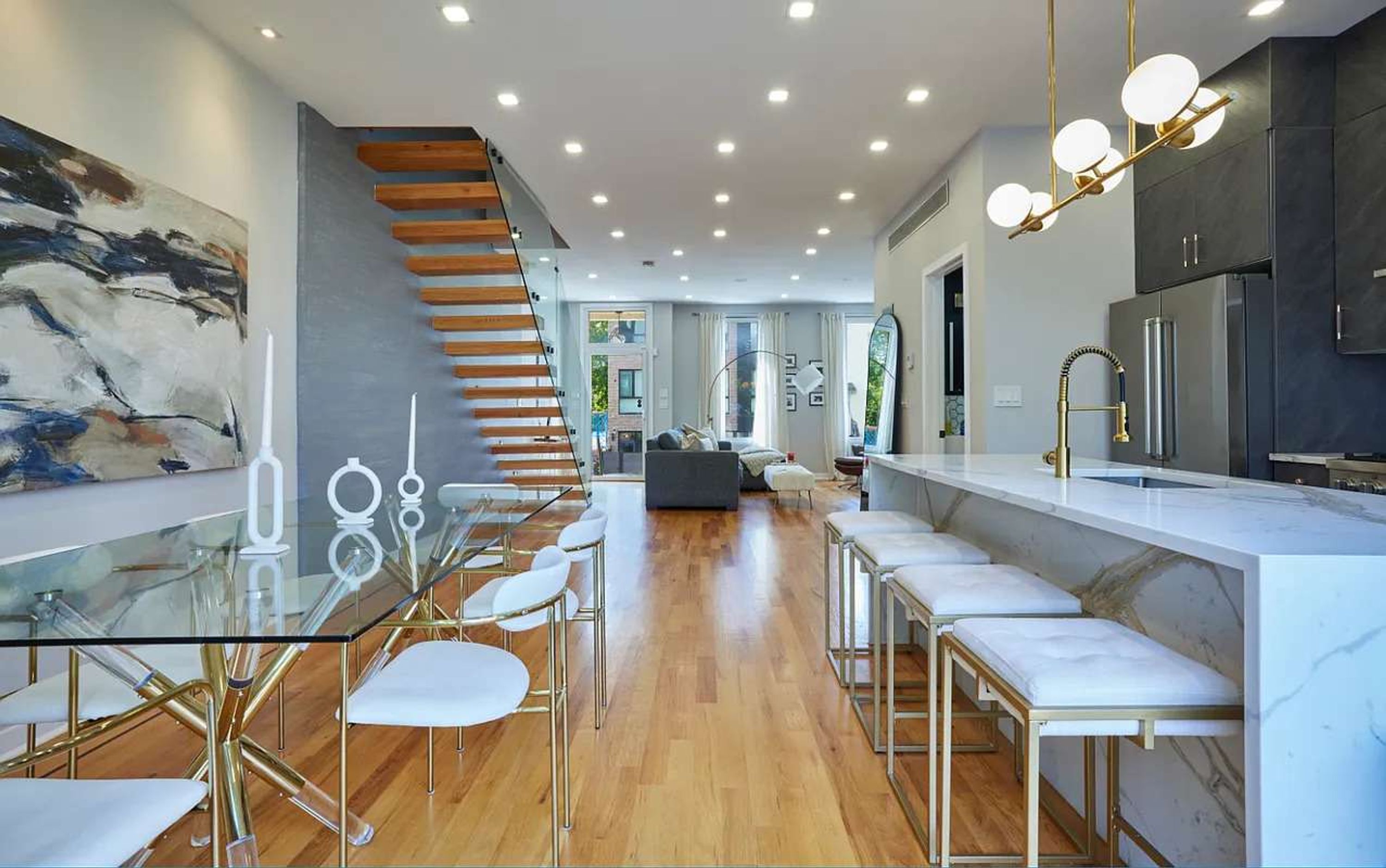 Bushwick Townhouse   3br Duplex With Attic And Backyard - Brooklyn, NY