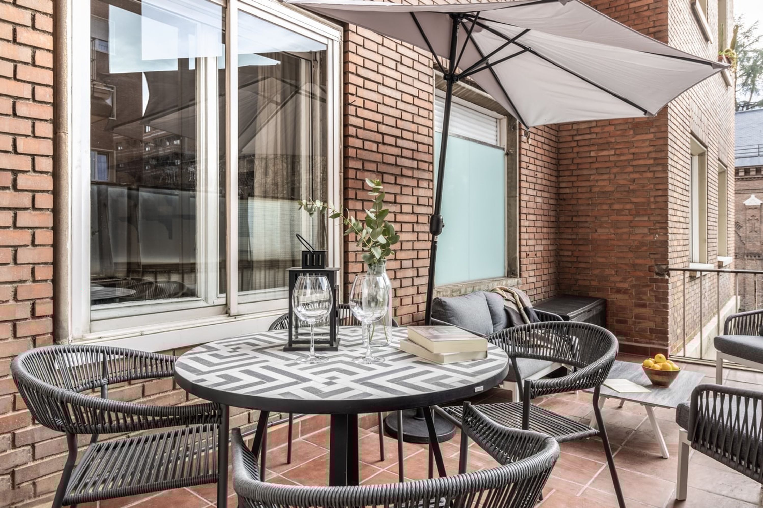 Real - 3 Bedroom And Terrace In Almagro - Madrid