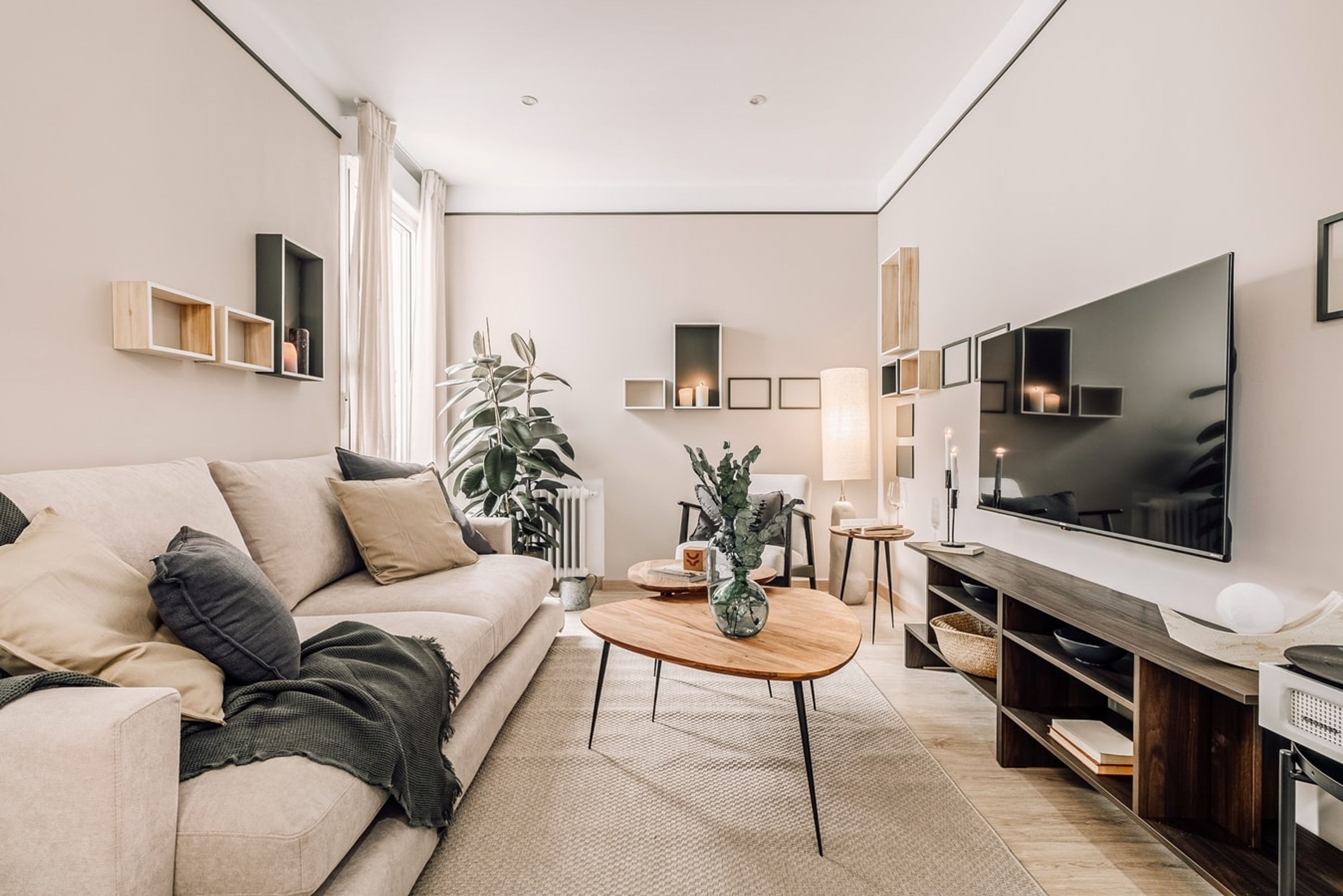 Agate - 2 Bedrooms In Trafalgar - Madrid