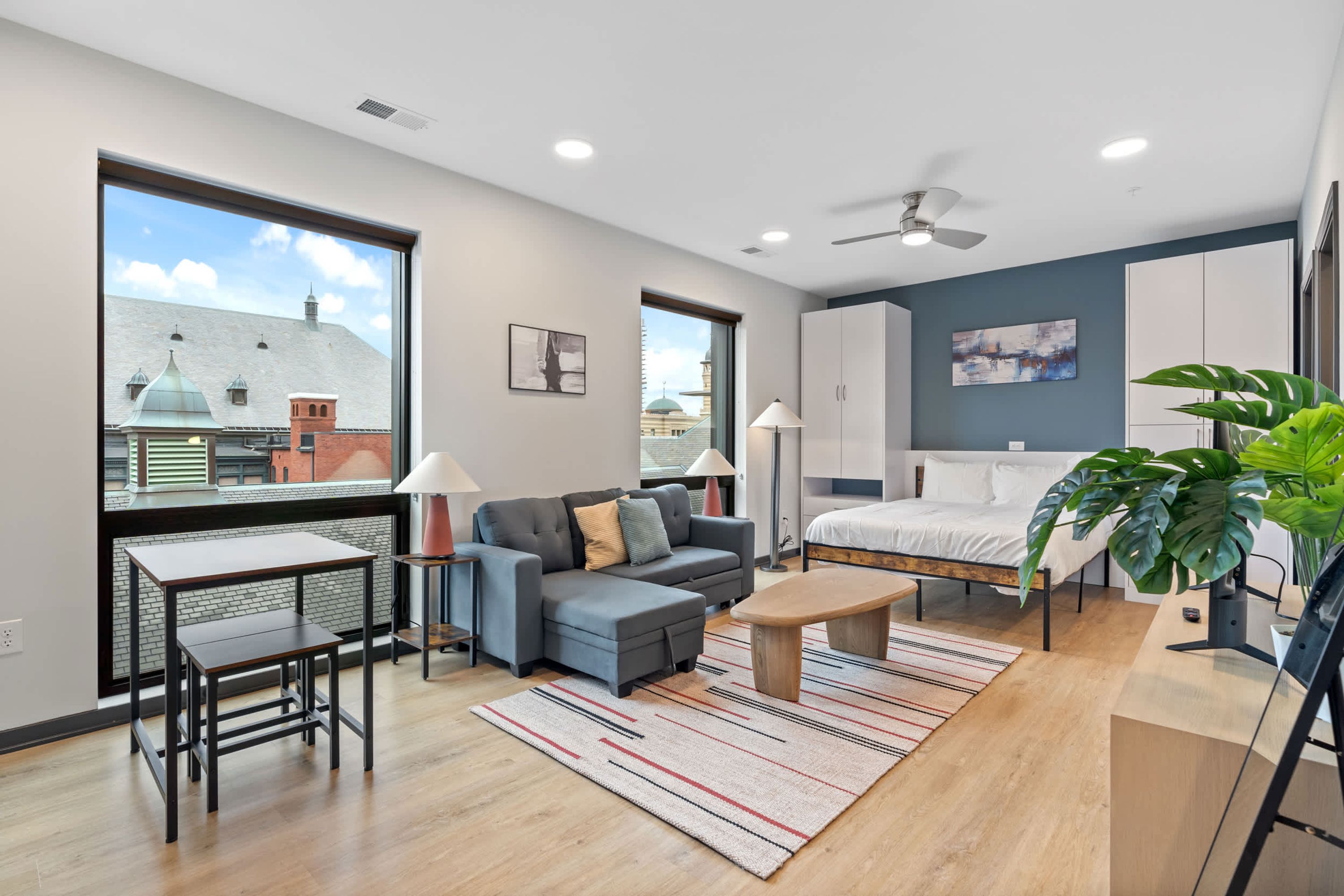 Cozysuites Mass W  Parking  Lounge   Roof Deck  30 - Indianapolis, IN