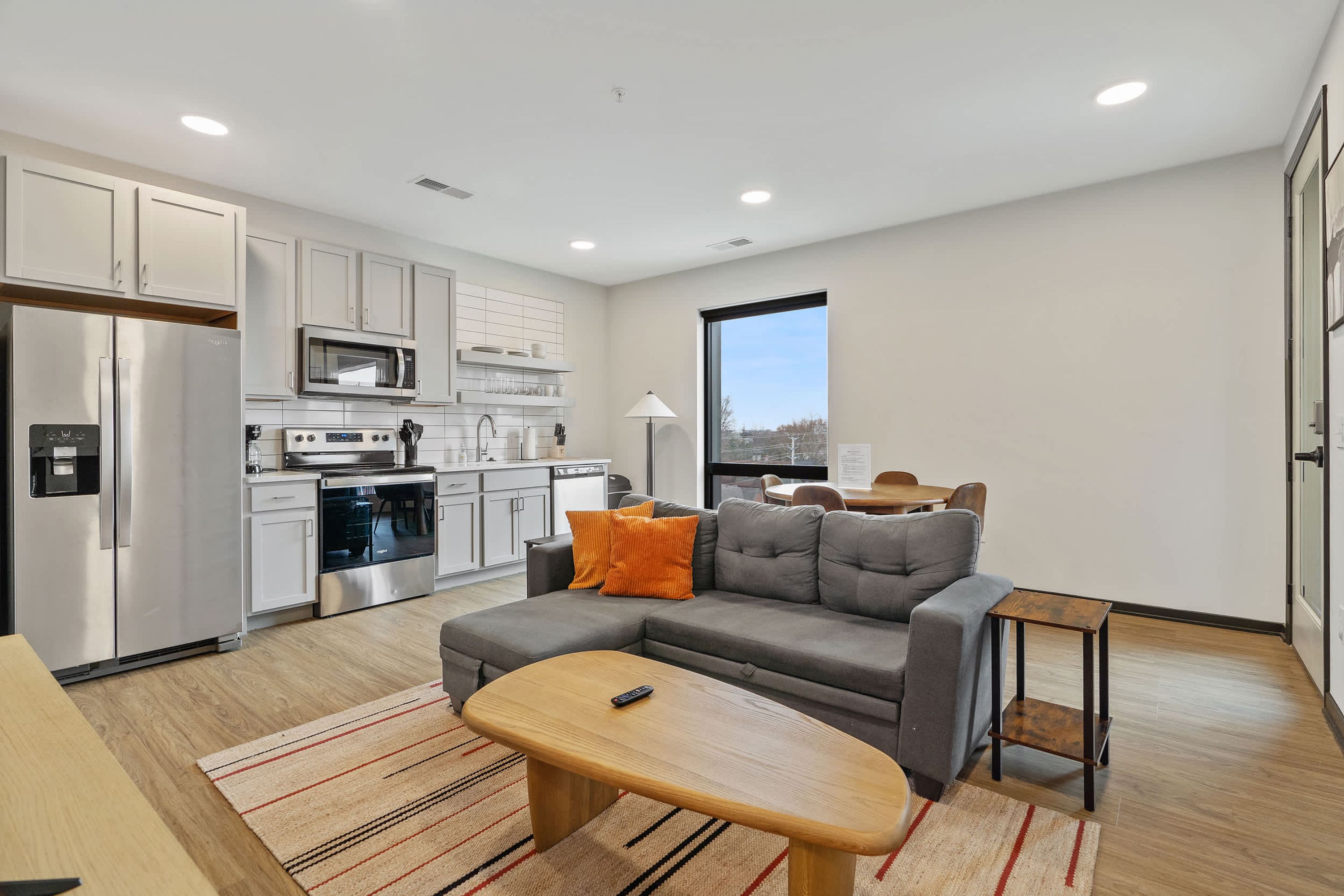 Cozysuites Mass W Parking Lounge Roof Deck 26 - Indianapolis, IN