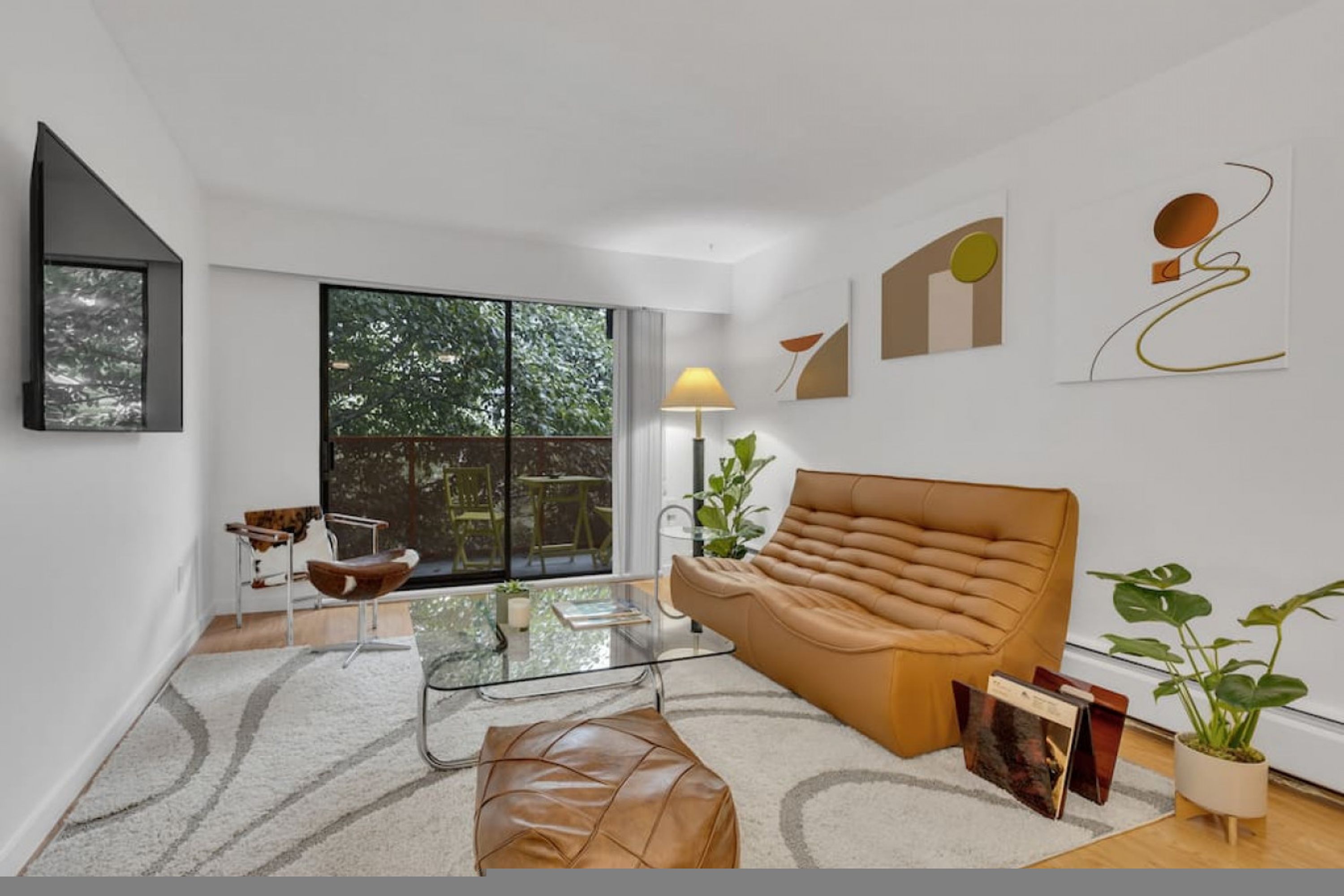 High-end Condo In Bc - Vancouver