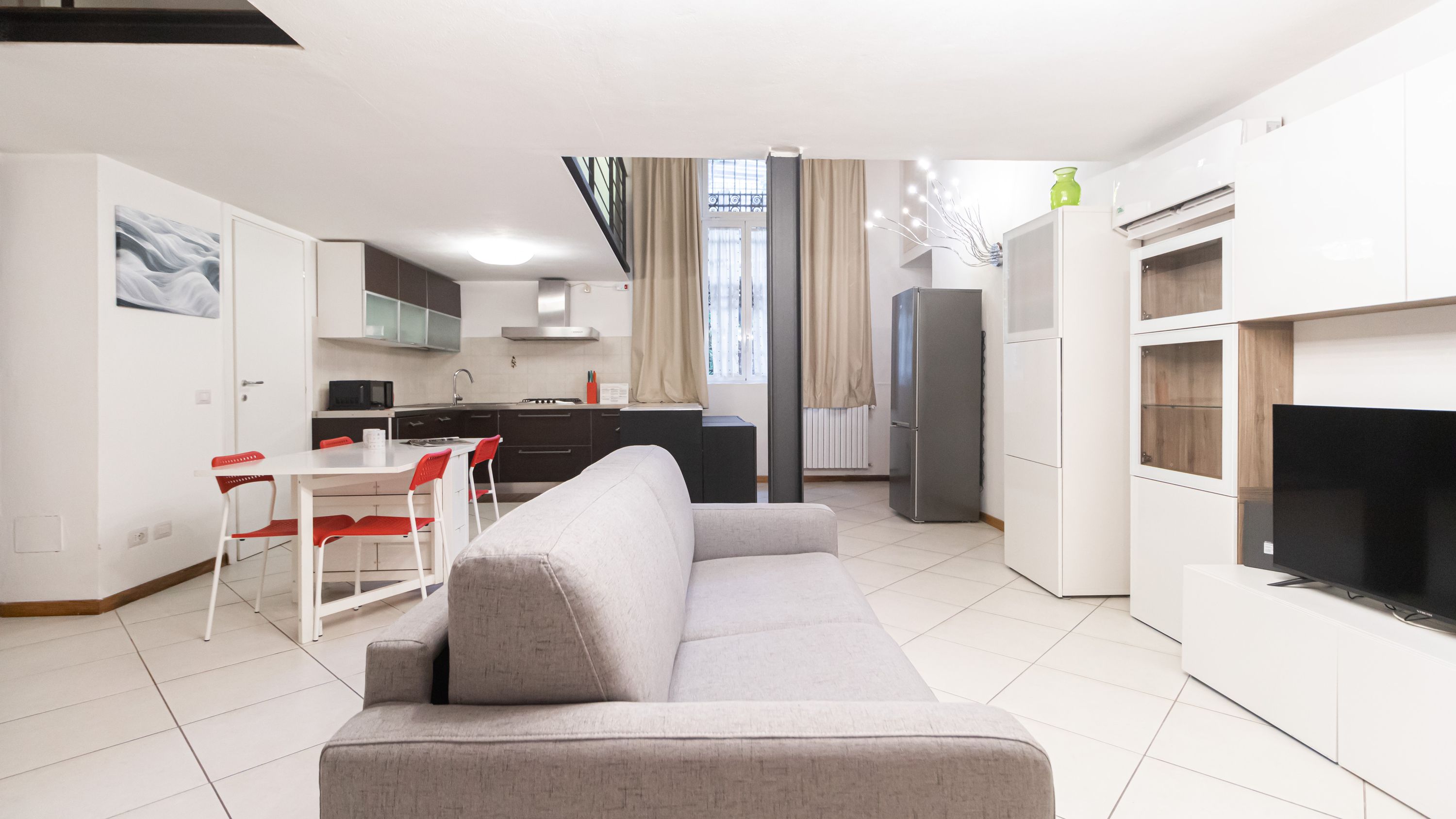 Italianway - Isonzo 24 - Milan