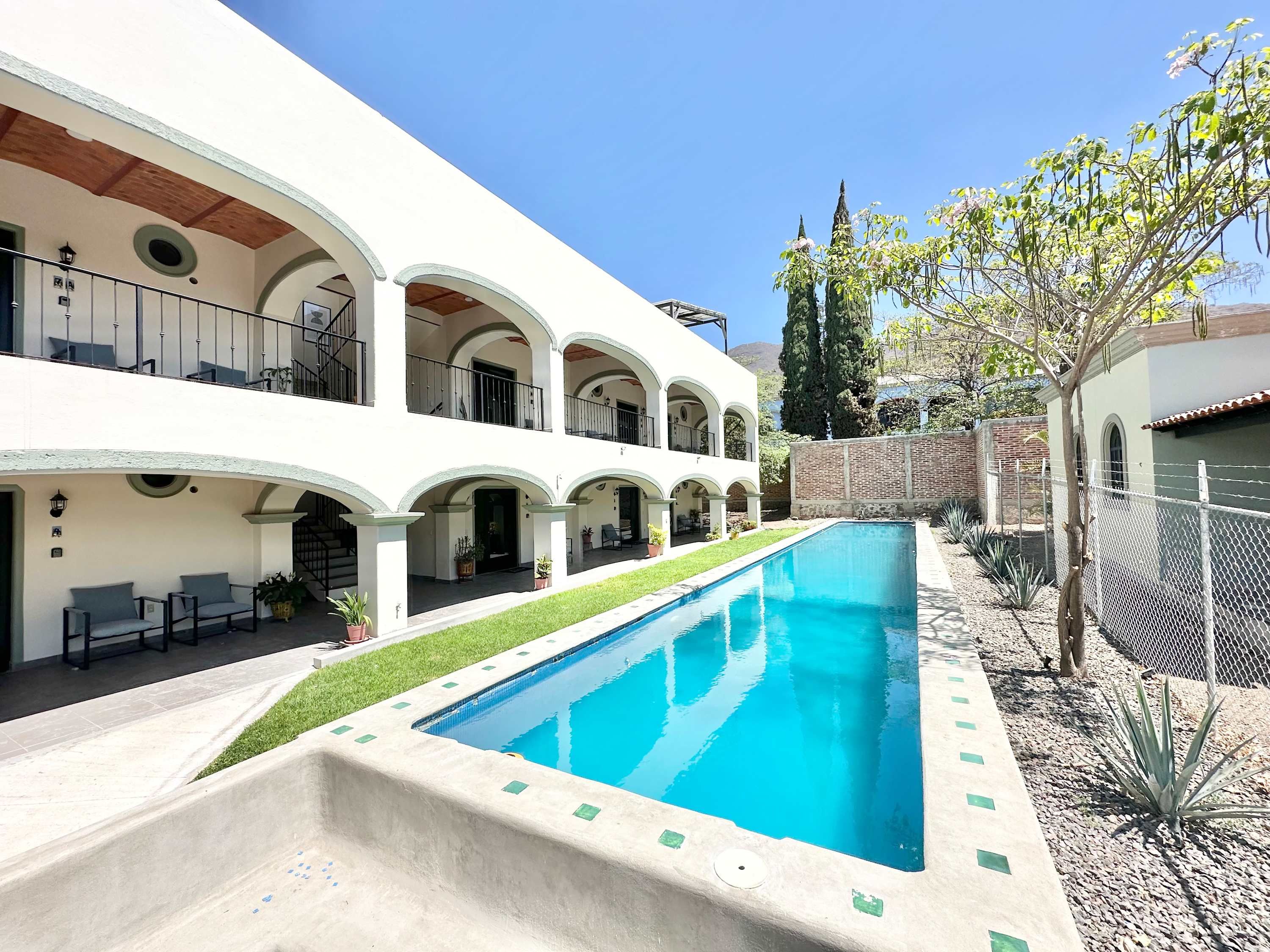 Studio With Salt Water Pool - Ajijic