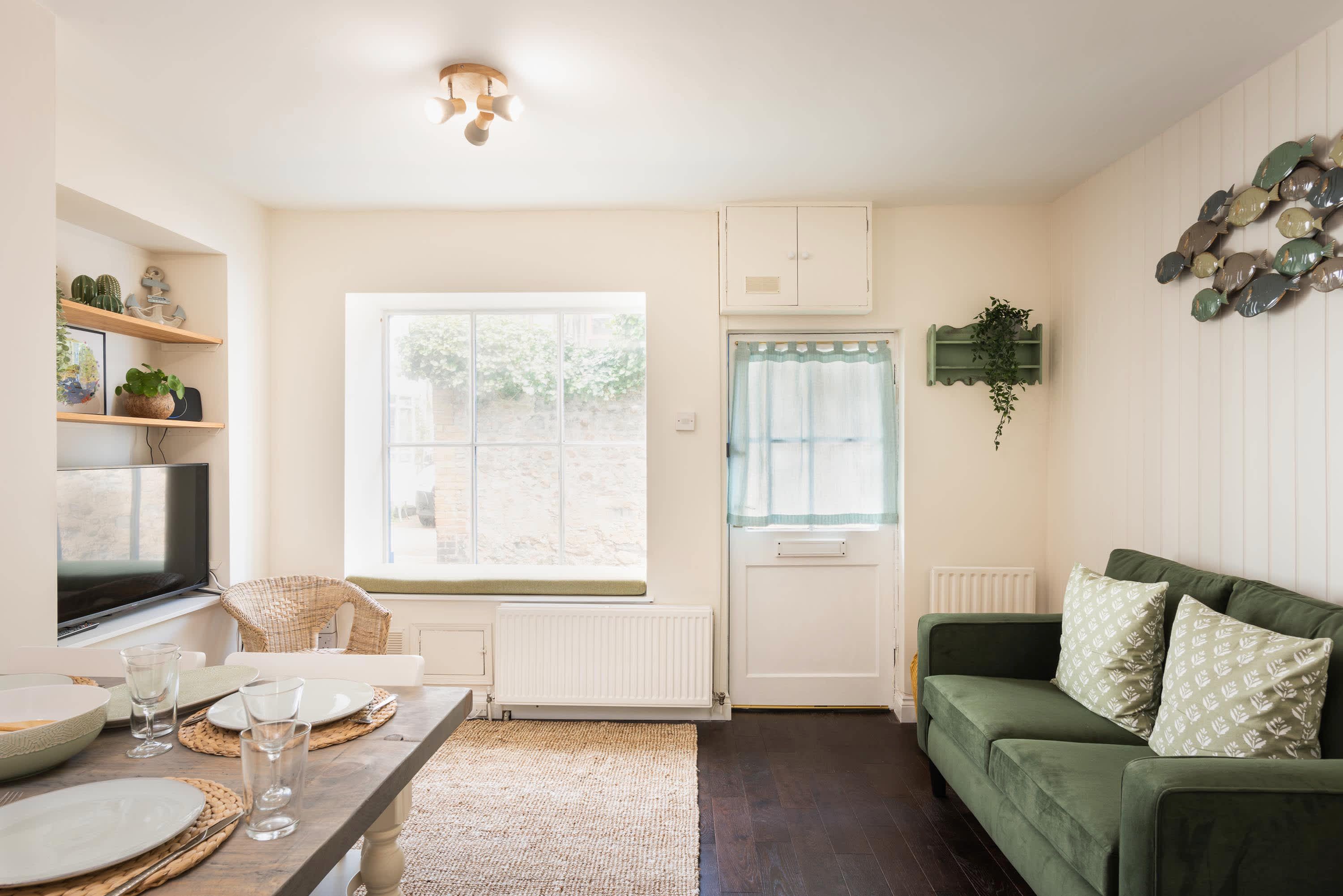 Host   Stay   Coombe Cottage - Lyme Regis