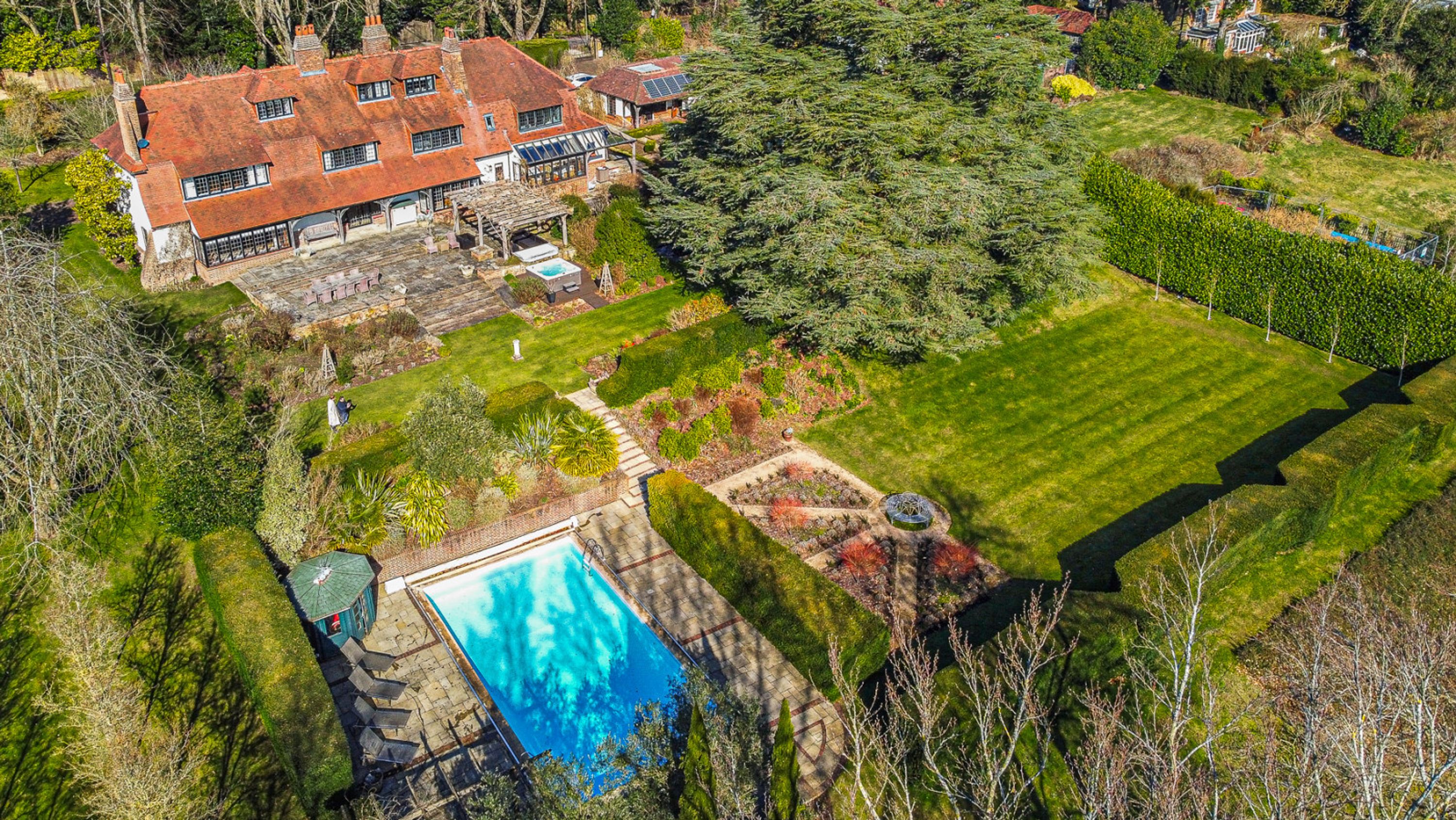 Summer Gaze House Sleeps 14 - From £1300 Per Night - Oxfordshire