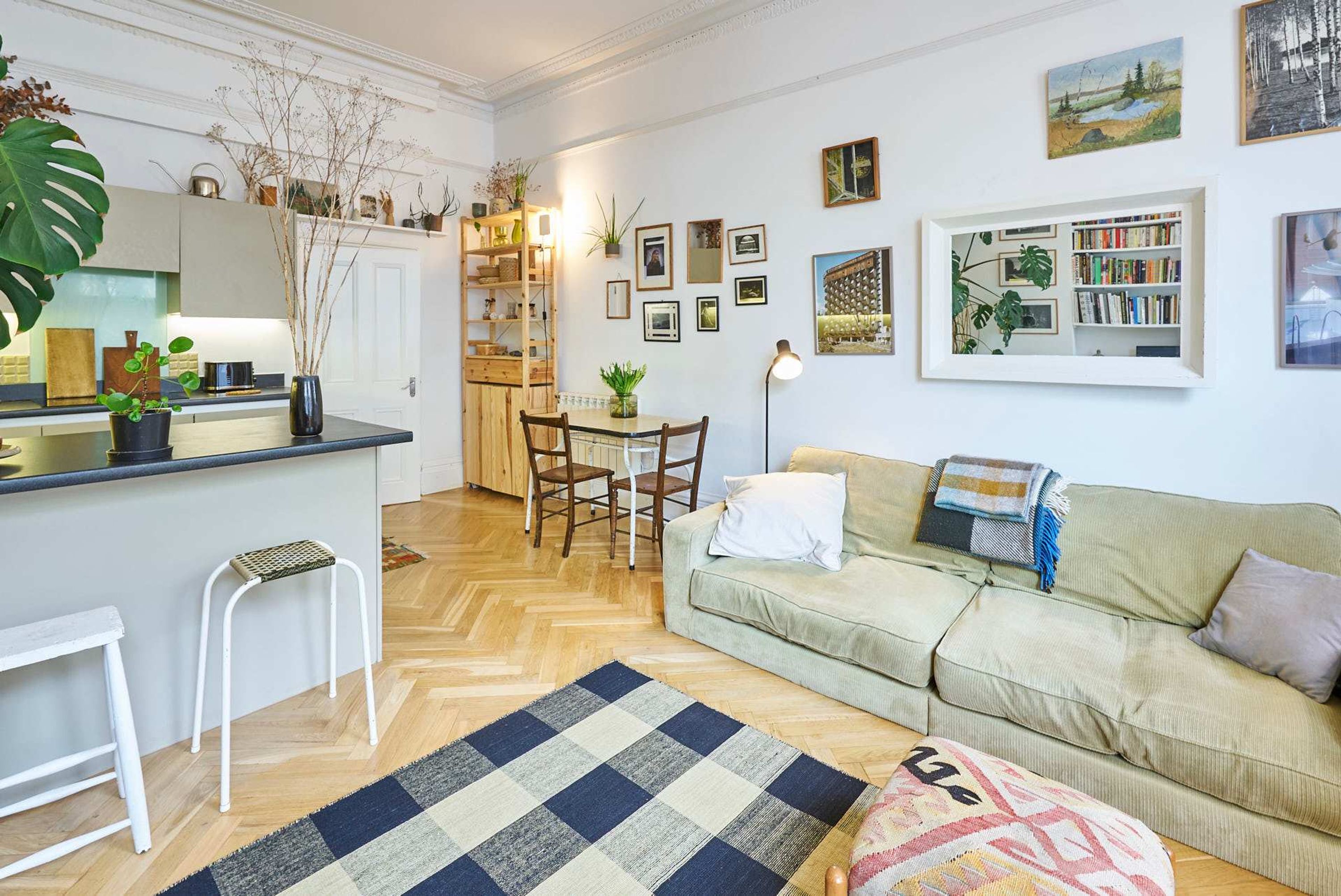 Host   Stay   Brunswick Place Flat - Brighton