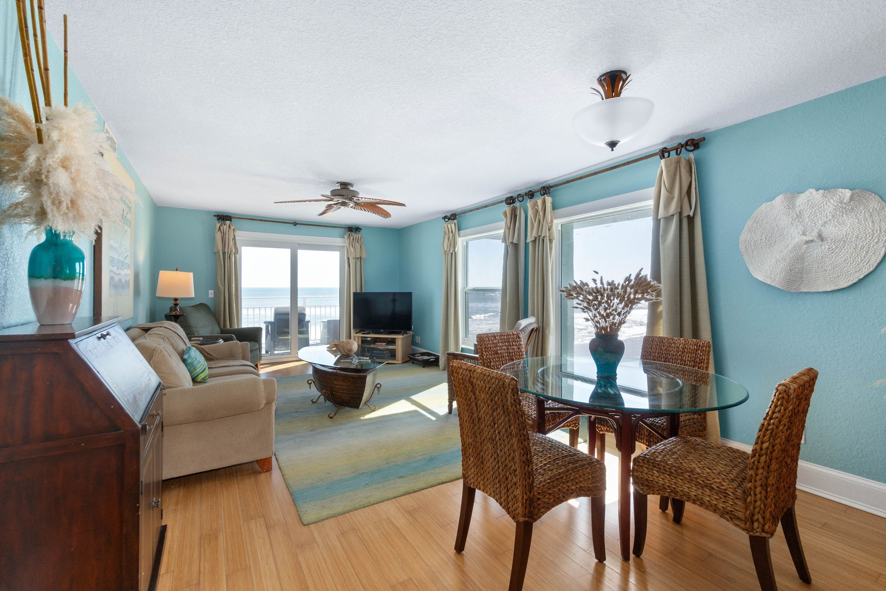 Oceanfront  2 Bed, 2 Bath Condo, New Smyrna Beach - New Smyrna Beach, FL