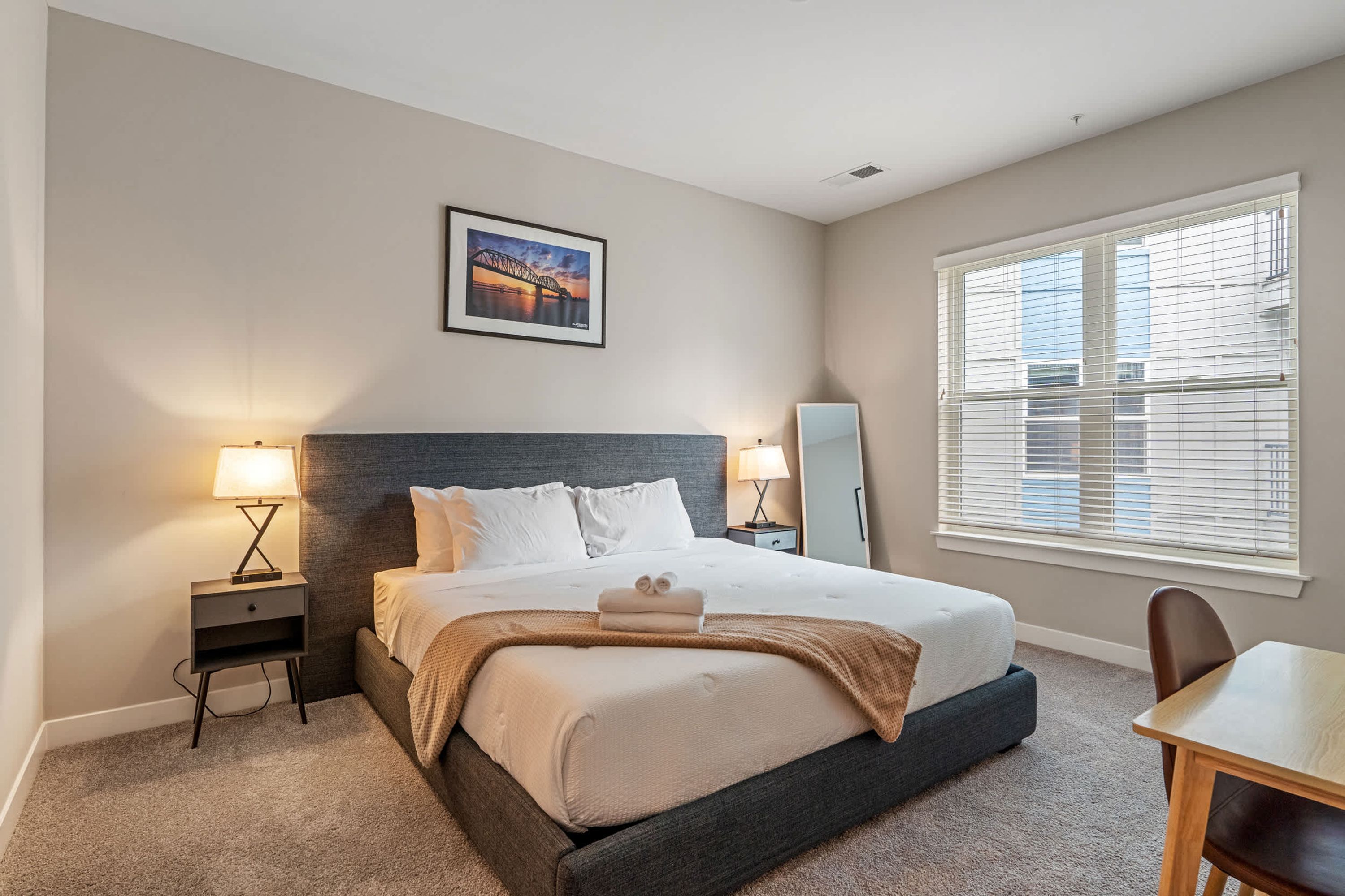 Cozysuites - Penrose On Mass With Pool And Parking 12 - Indianapolis