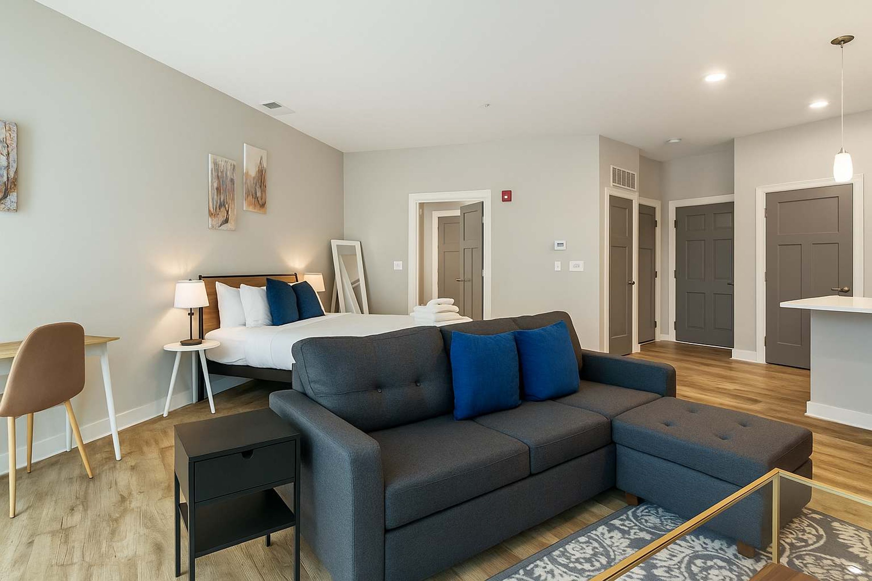 Cozysuites - Penrose On Mass With Pool And Parking  6 - Indiana (State)