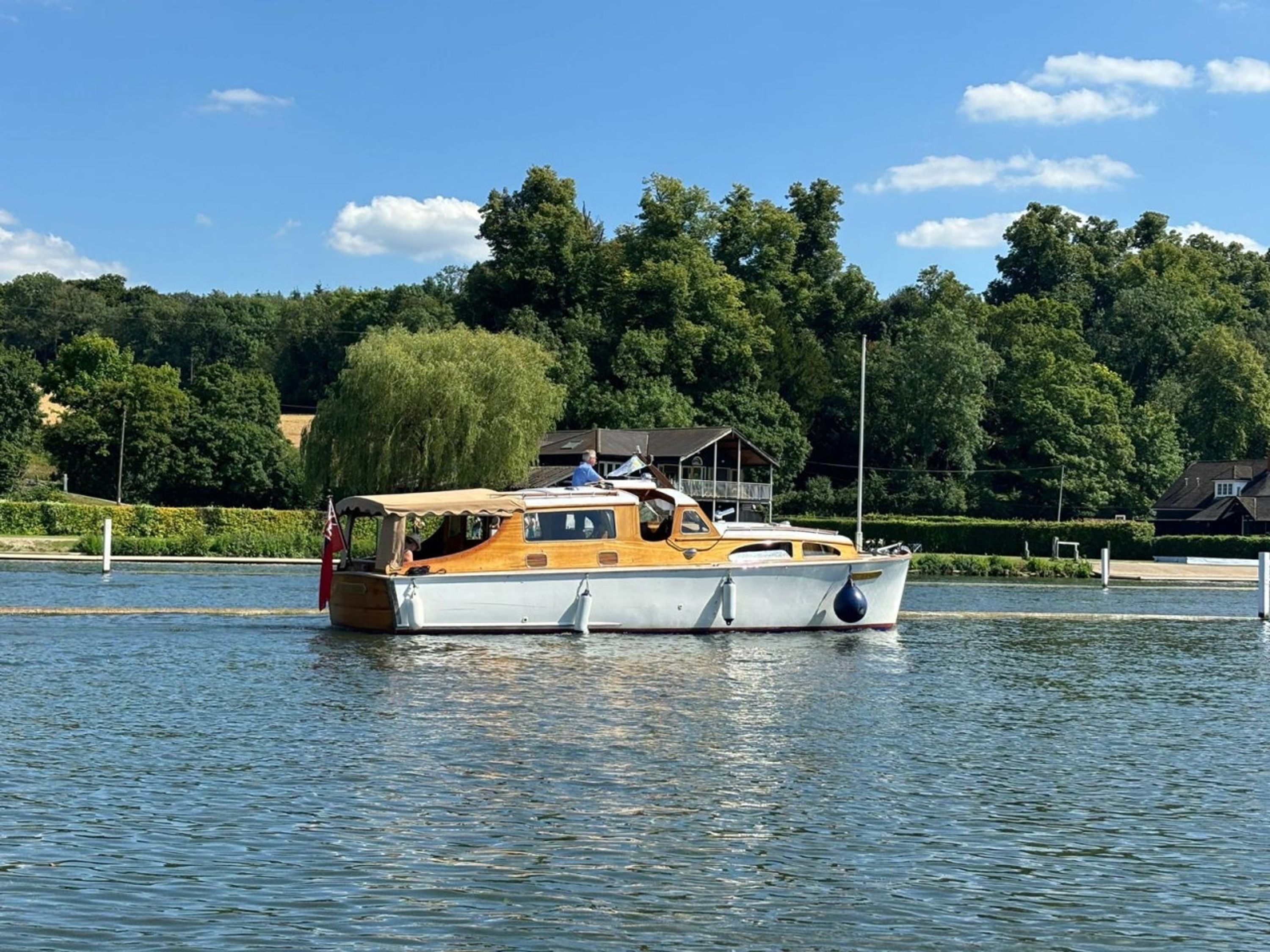 Private Boat Hire On The River Thames - Henley-on-Thames