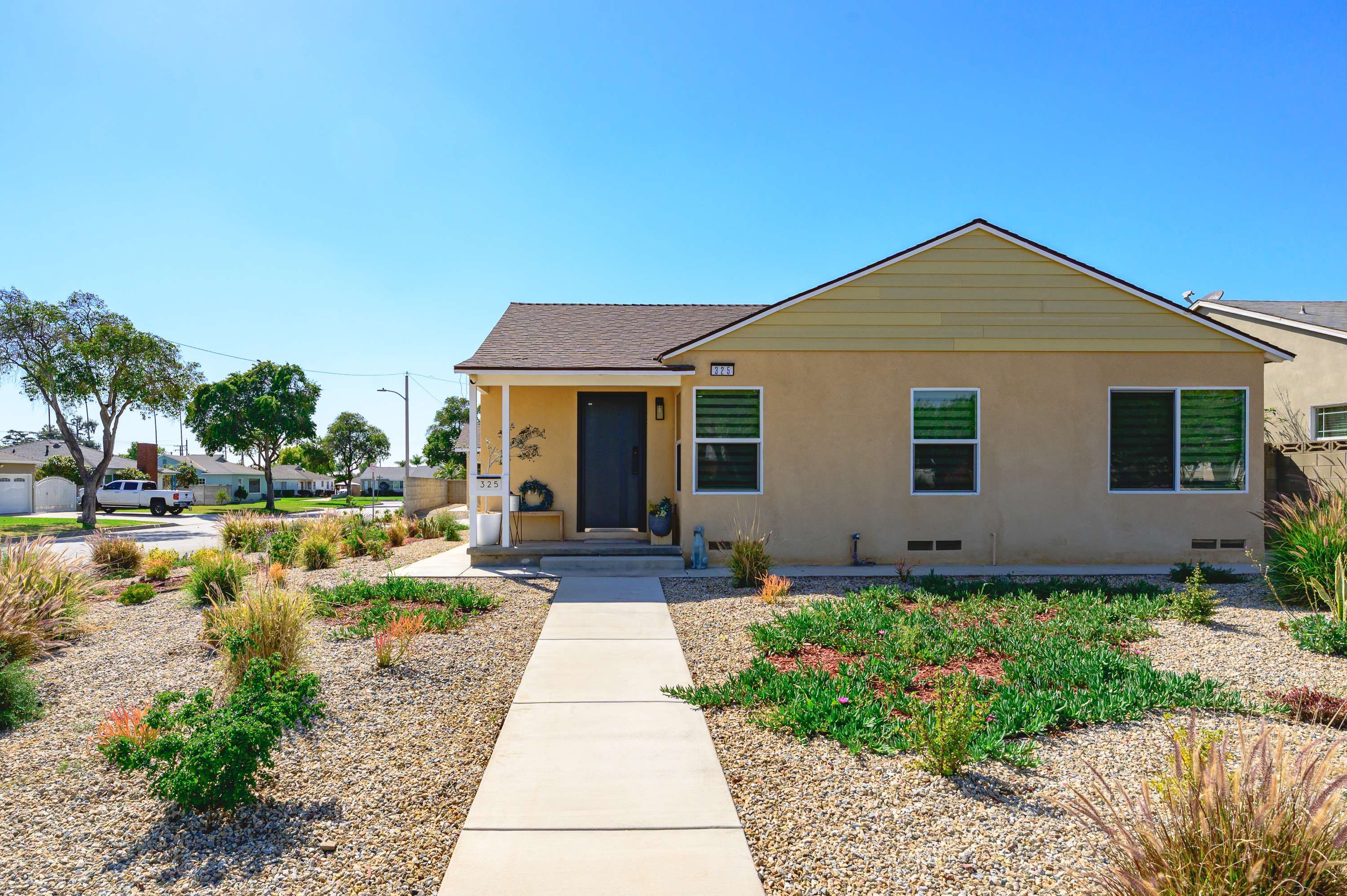 Modern New 3b Home Fully Stocked   Cozy   Sunlight - West Covina, CA