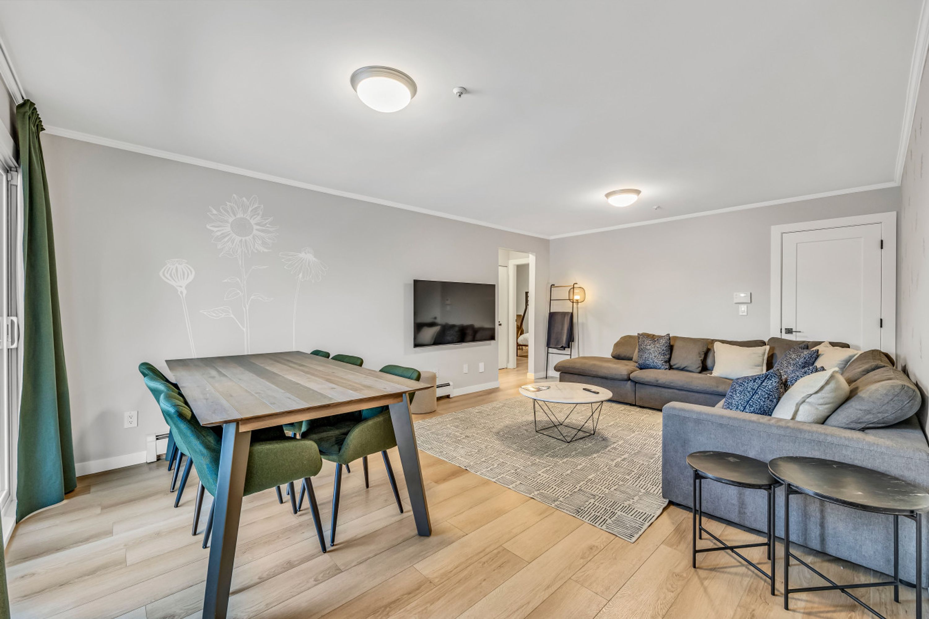 3373 East 44th Avenue (Back) - Henderson - Vancouver