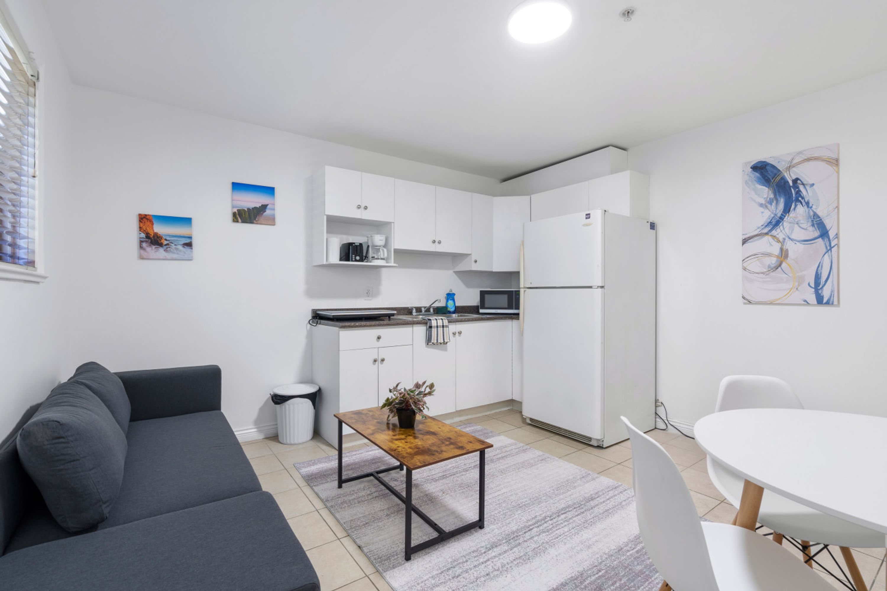 Cozy 1br Hideaway In Central East Van - Vancouver